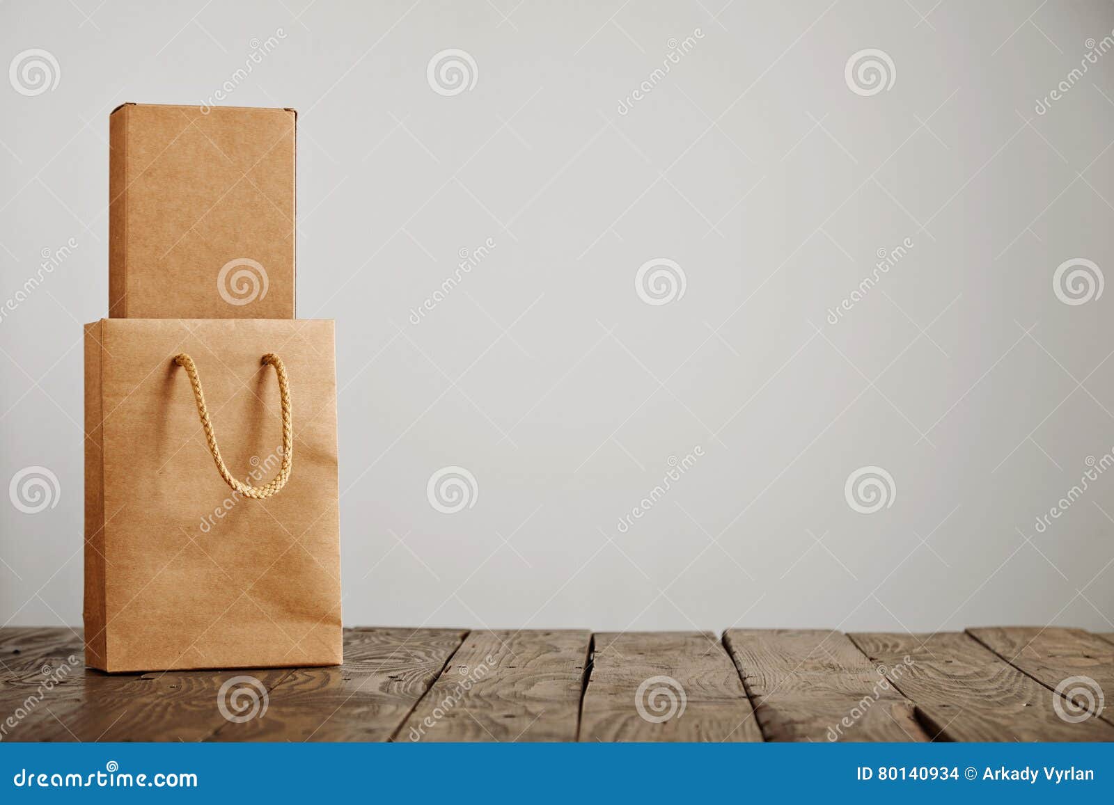 332 Cardboard Craft Package Box Bag Set Stock Photos - Free & Royalty ...