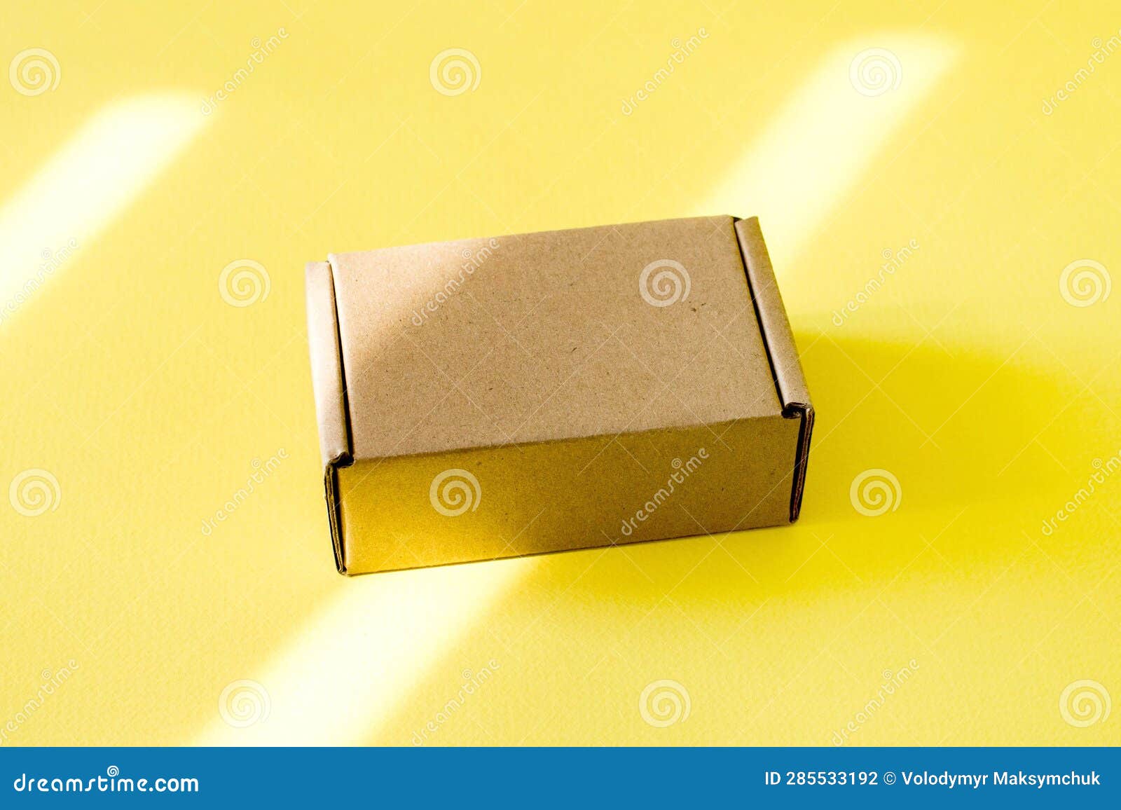 Kraft Yellow Mailer Stock Photos - Free & Royalty-Free Stock Photos ...