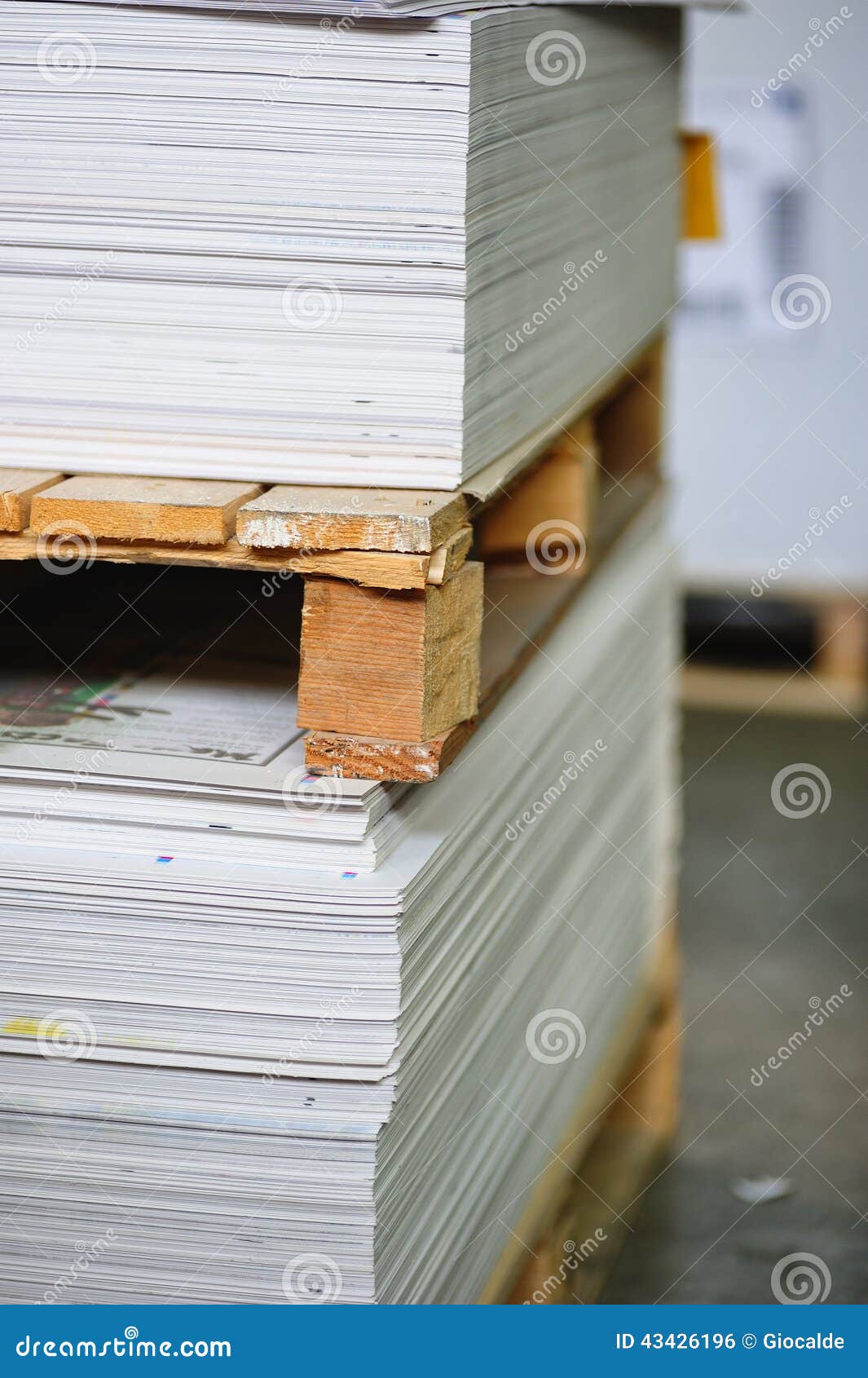 Cardboard Sheets Stock Photography | CartoonDealer.com #43426196