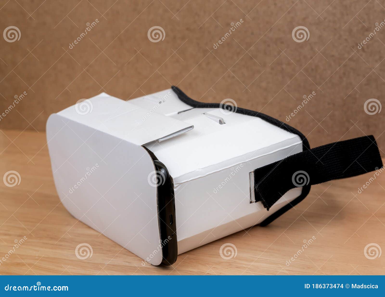Cardboard VR Headset for Phone Stock Photo - Image of lens, inexpensive ...