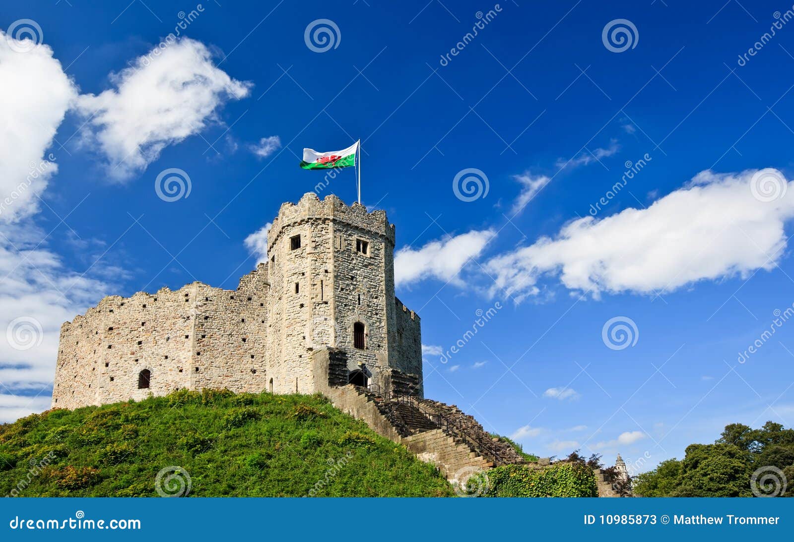 Cardiff Castle Royalty-Free Stock Photography | CartoonDealer.com #10985873
