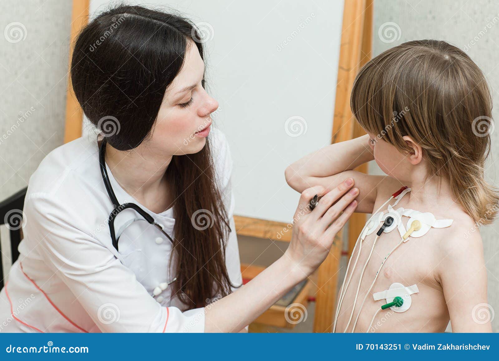 Cardiogram of Heart, Holter Stock Image - Image of medicine ...