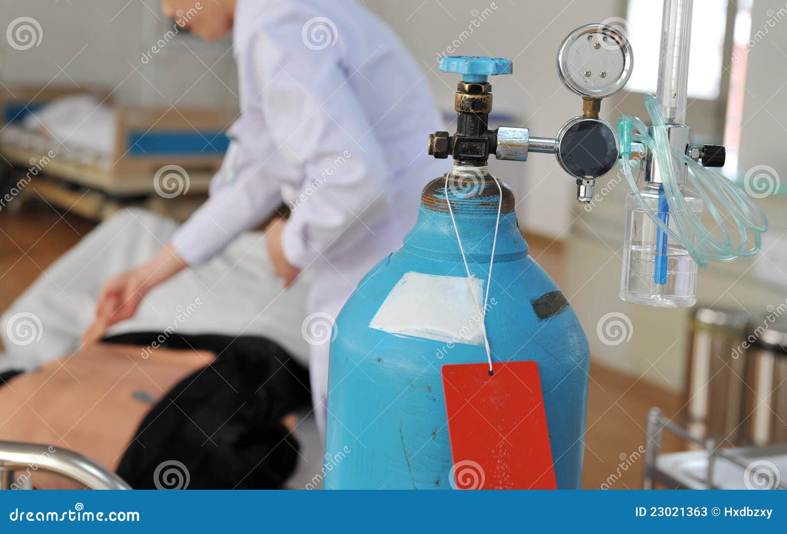 Cardiopulmonary Resuscitation Stock Image - Image of instructions, back ...