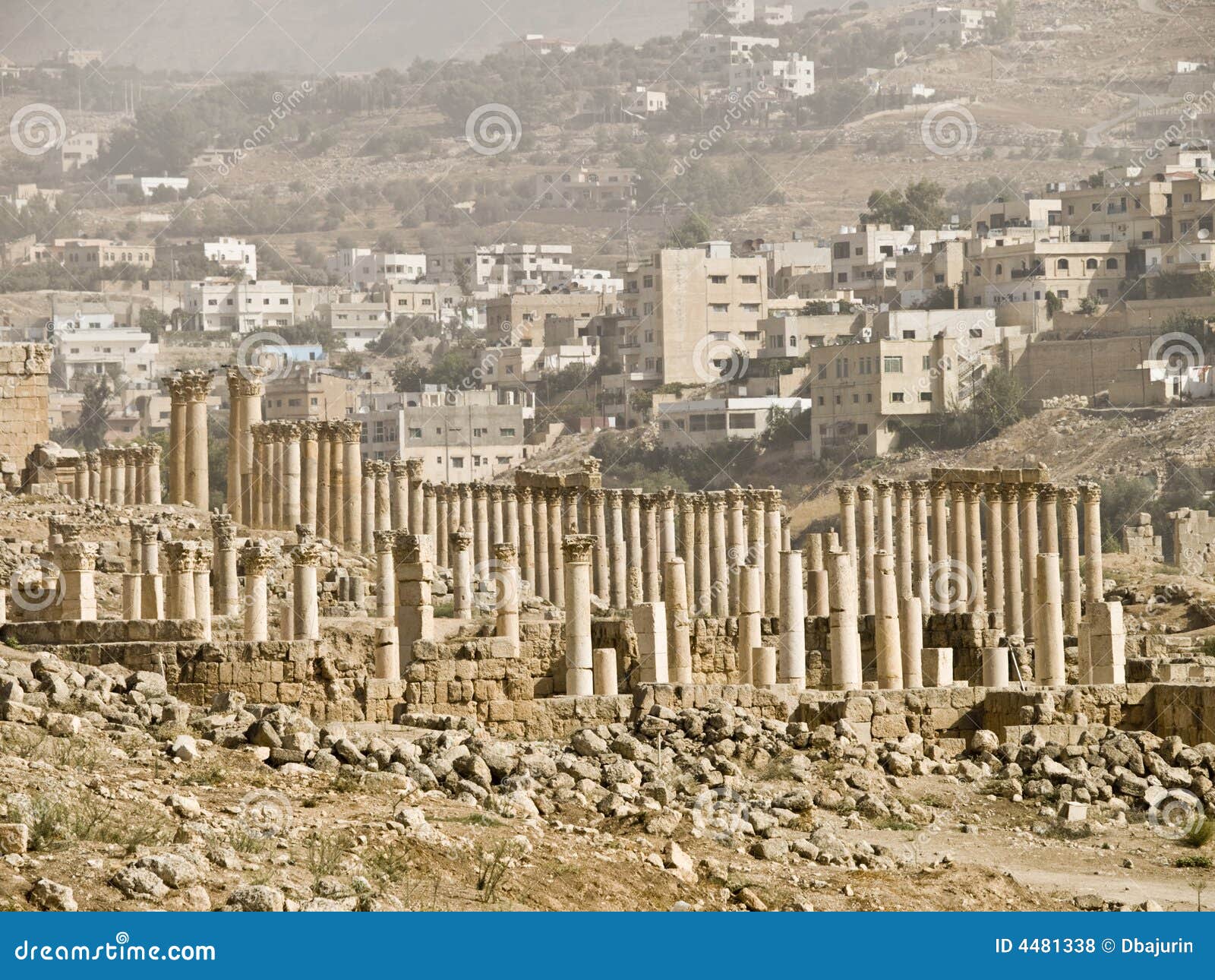 Cardo Maximus and Decumanus Stock Photo - Image of empire, monumental ...