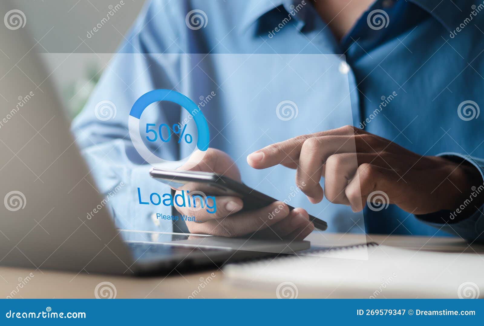 Cargando Barra De Carga Esperando En La Pantalla De Interfaz Virtual ...