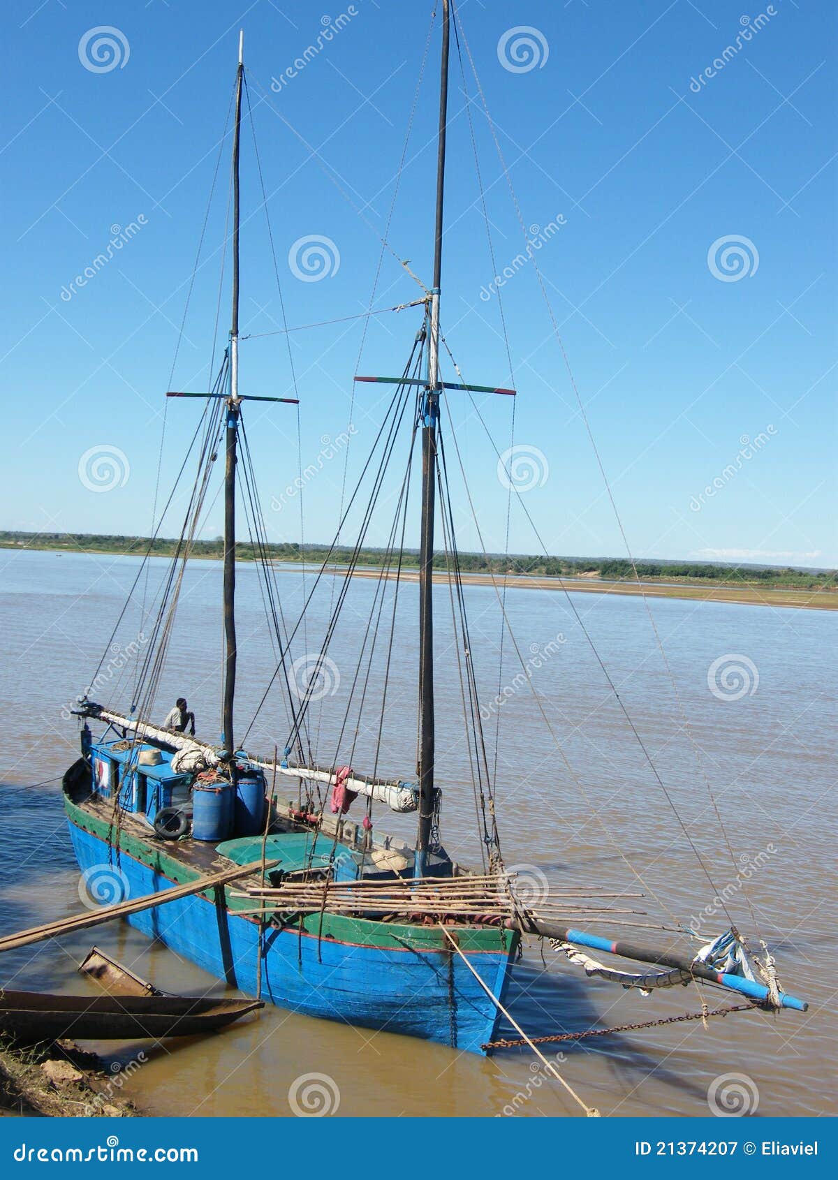 Cargo boat editorial photography. Image of boat, transportation - 21374207