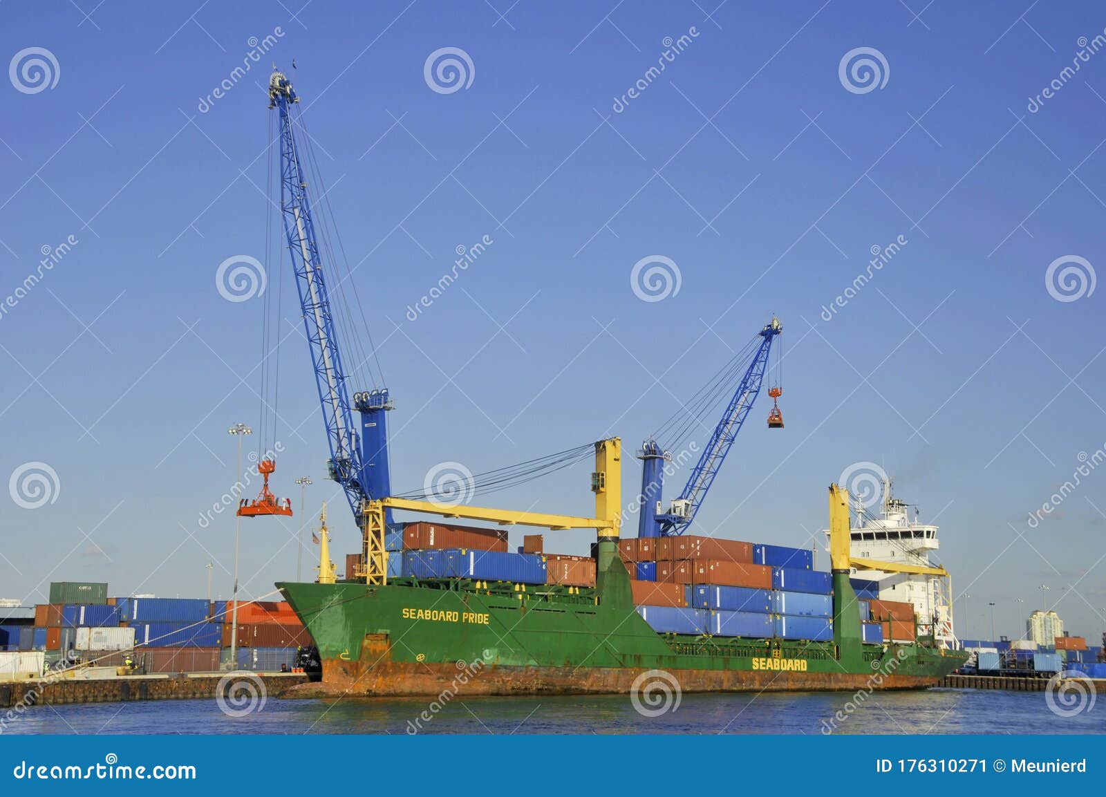Cargo Boat Wait for Load Containers Inside Editorial Photo - Image of ...