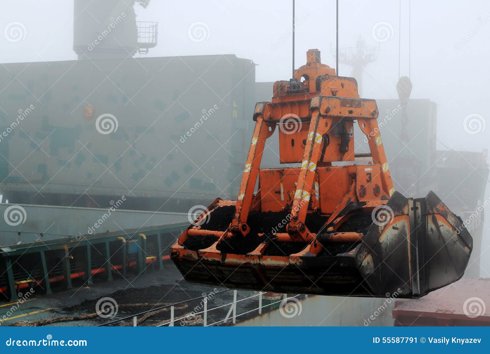 Cargo bucket stock image. Image of coal, grab, economy - 55587791