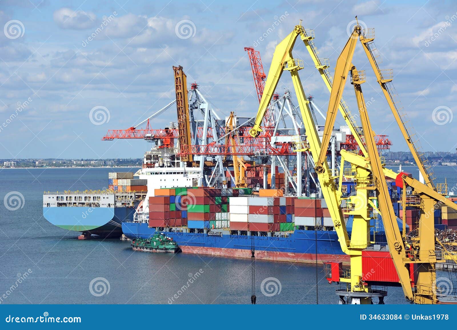 Cargo Crane and Container Ship Stock Photo - Image of boat, hithe: 34633084