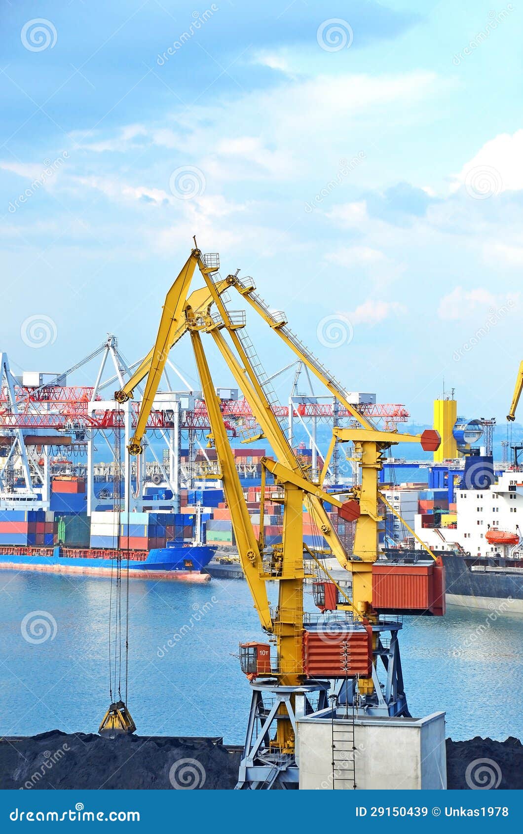Cargo crane and ship stock image. Image of bight, industry - 29150439