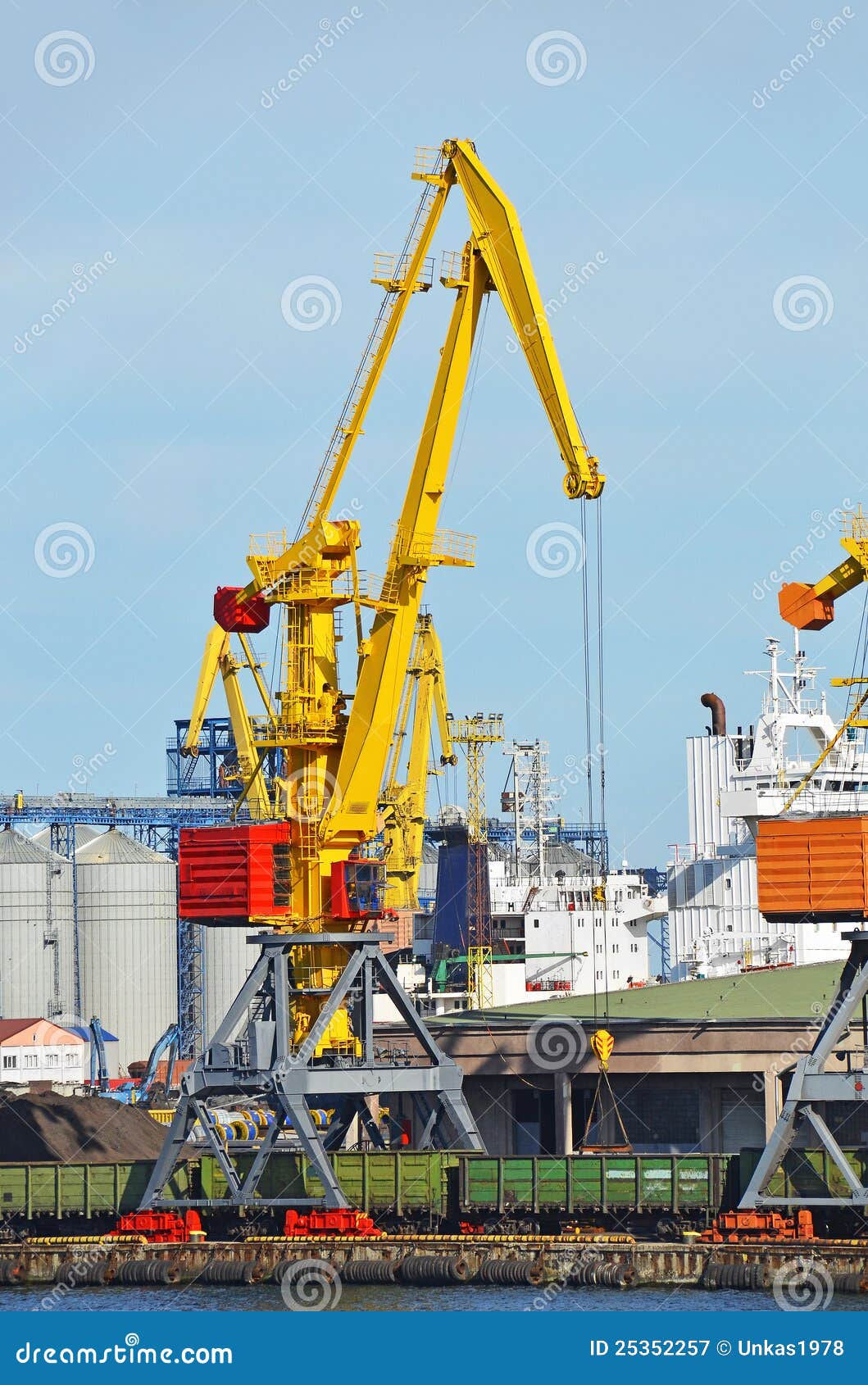 Cargo Crane, Train and Coal Stock Image - Image of industry, machinery ...