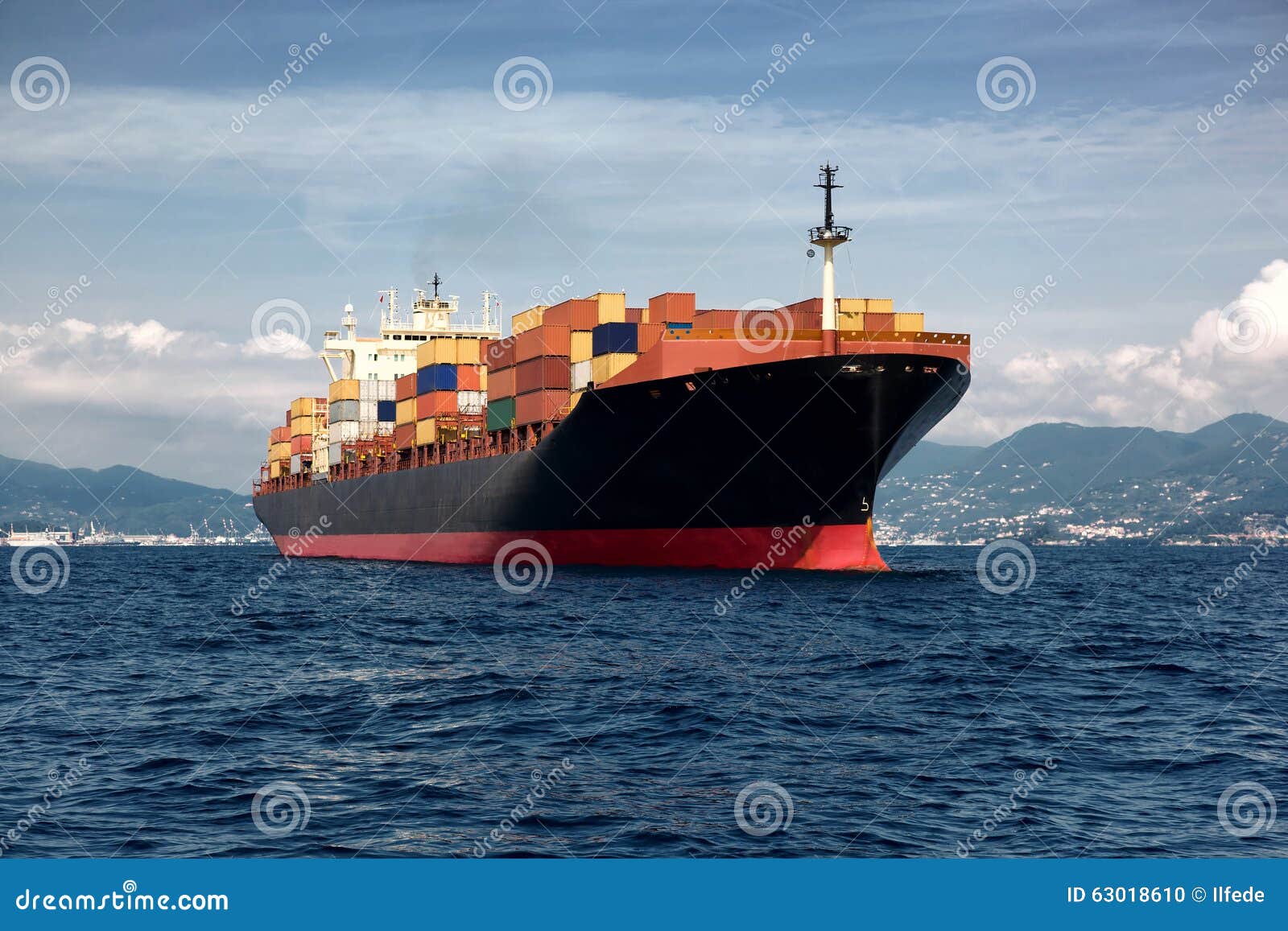 Cargo Freight, Container Ship Stock Photo - Image of business, bulk ...