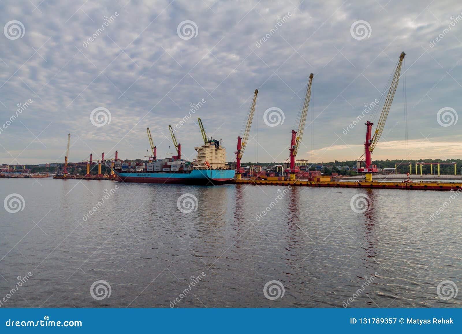Cargo port of Manaus editorial photography. Image of brazil - 131789357