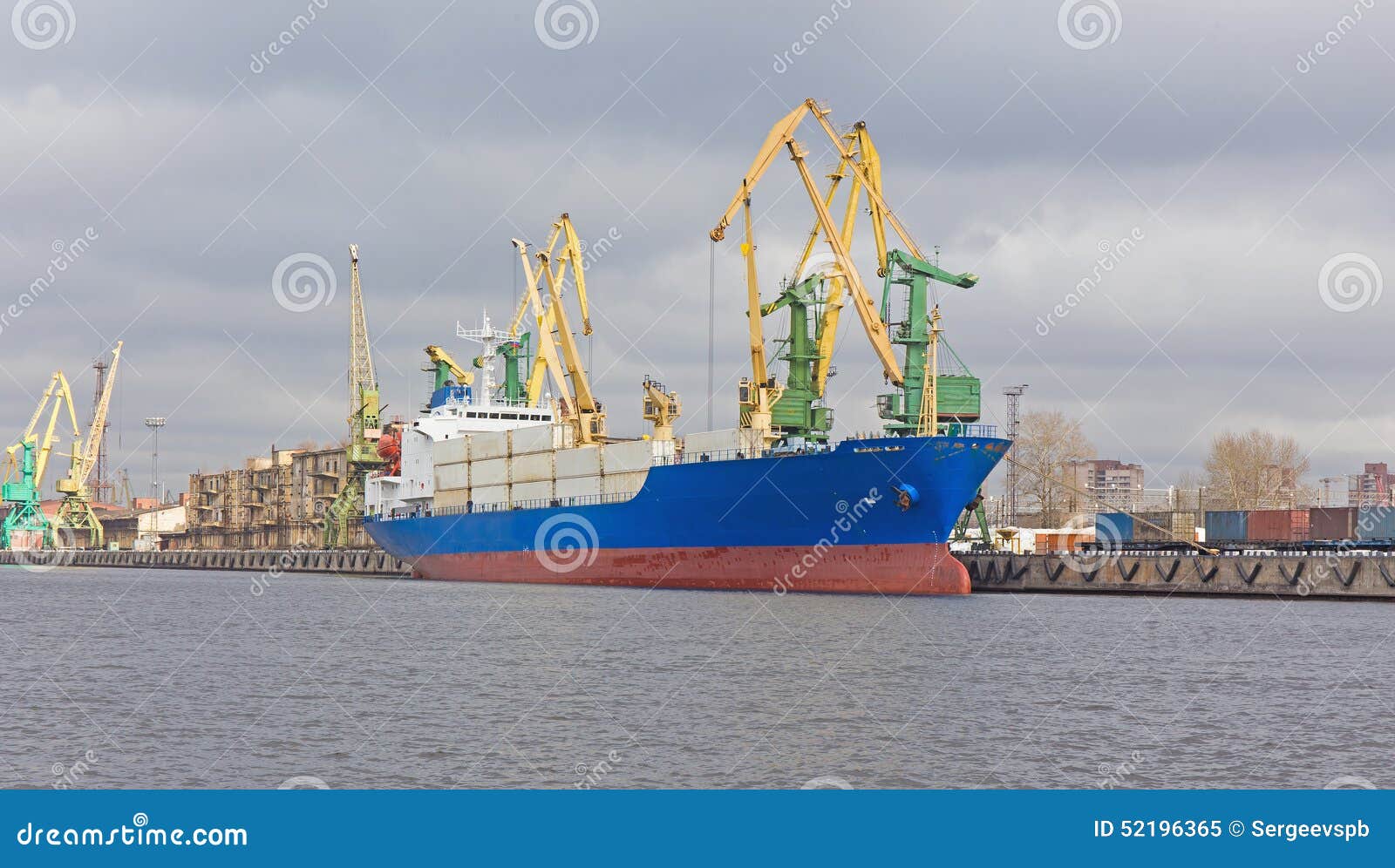 Cargo ship at berth stock image. Image of ocean, export - 52196365