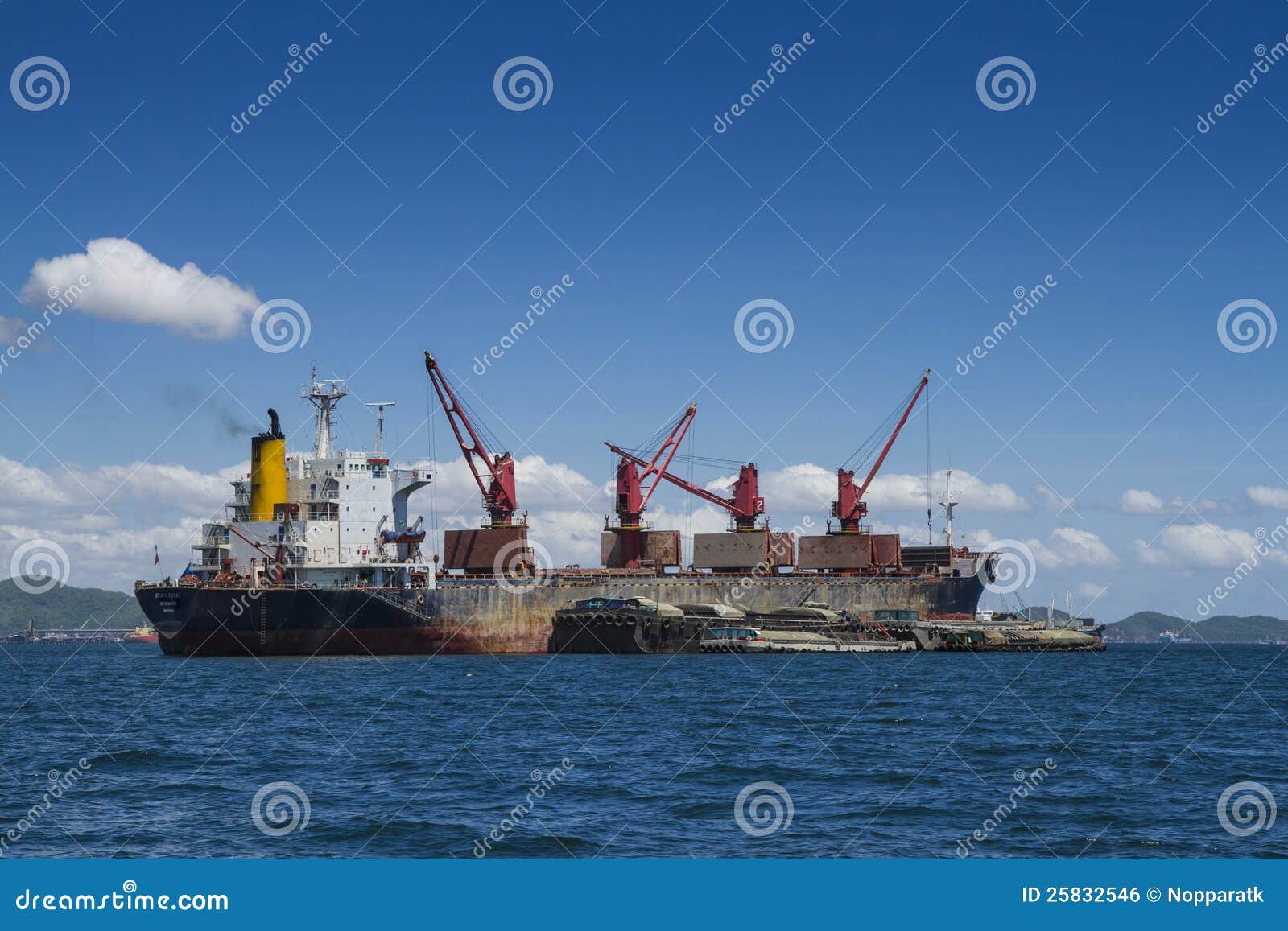 Cargo Ship Floating on the Sea Stock Photo - Image of power, rust: 25832546