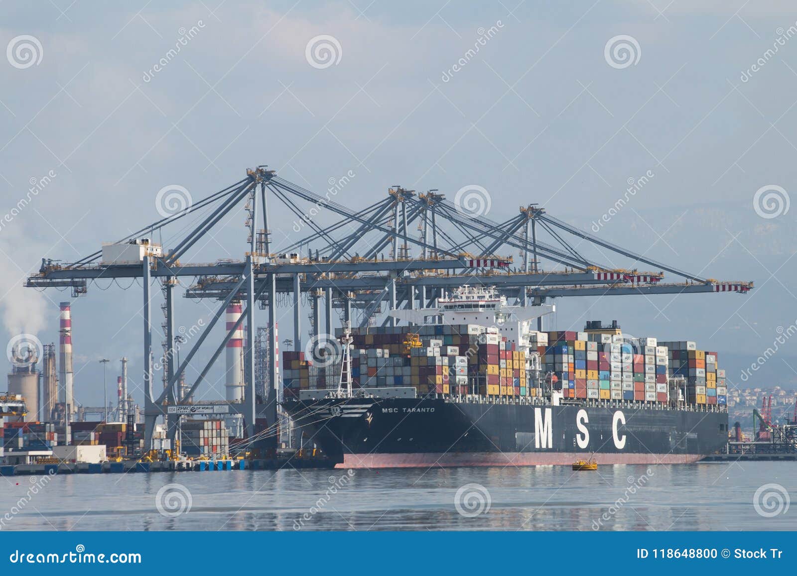 Cargo Ship Full of Containers Editorial Image - Image of deliver ...