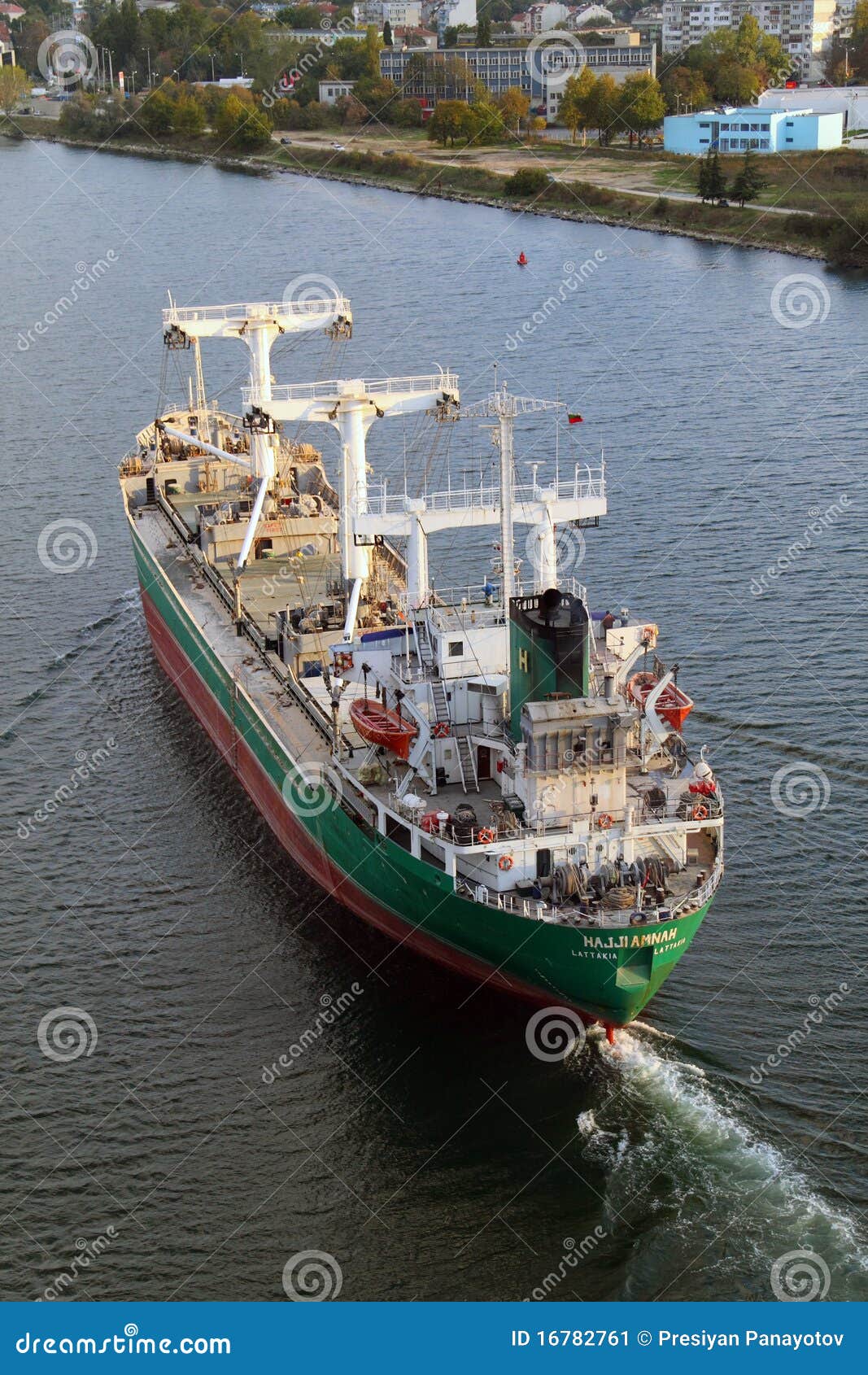 Cargo ship HAJJI AMNAH editorial photo. Image of harbor - 16782761