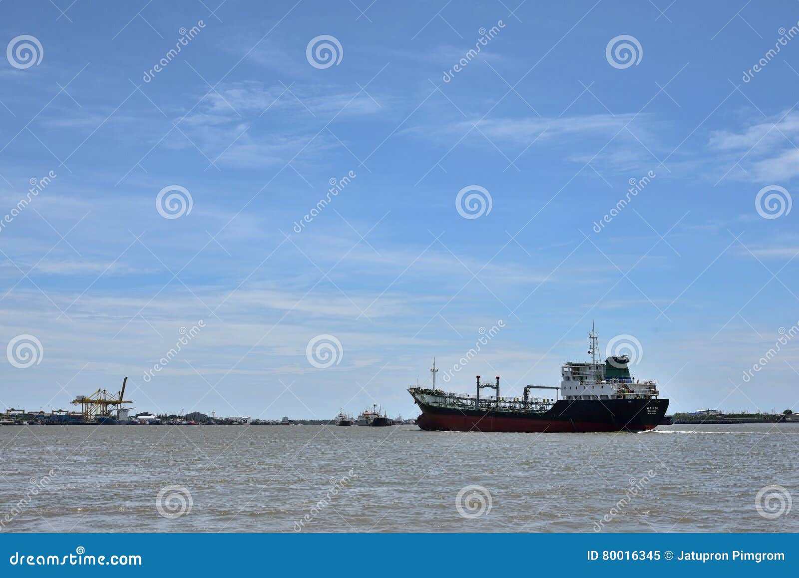 Cargo ship editorial image. Image of boat, floating, large - 80016345