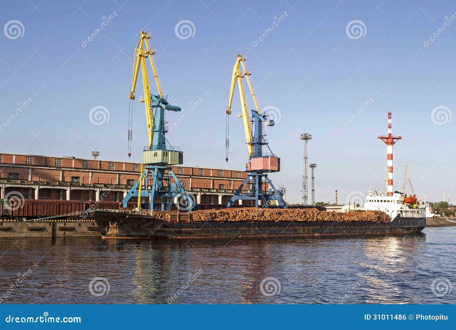 Cargo Ship Loaded with Wood Stock Photo - Image of horizontal, ship ...
