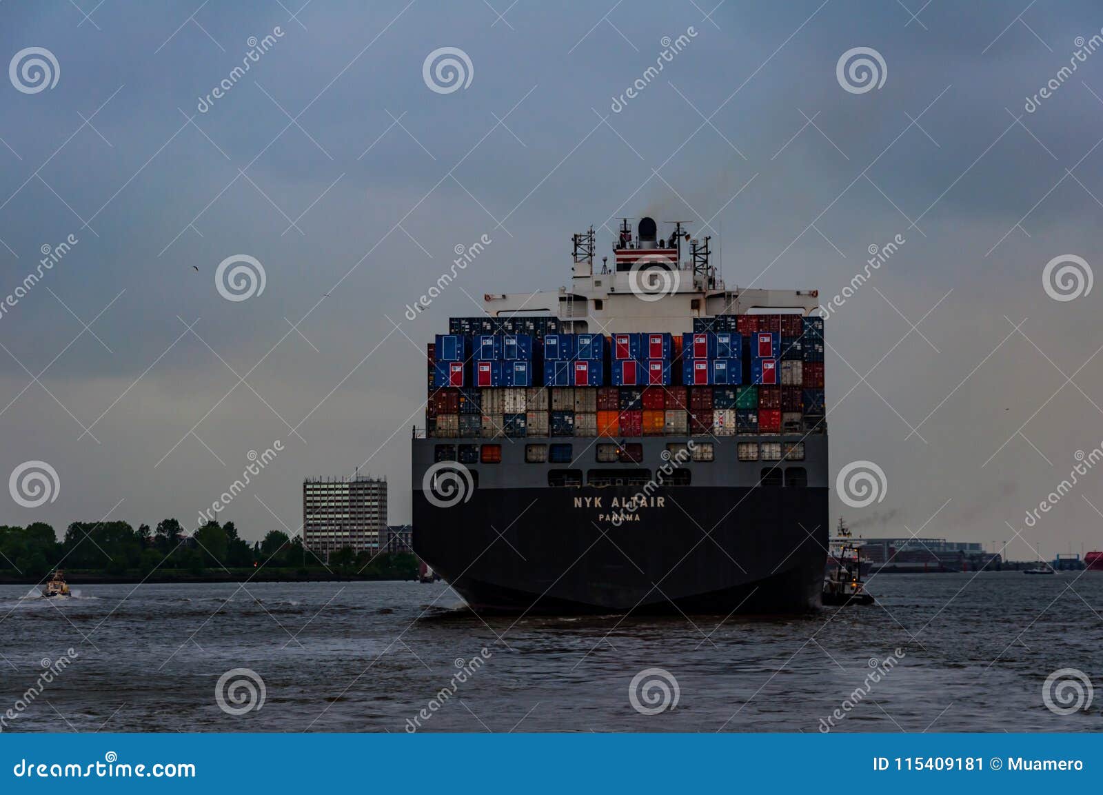 Cargo ship on the river editorial photo. Image of landmark - 115409181