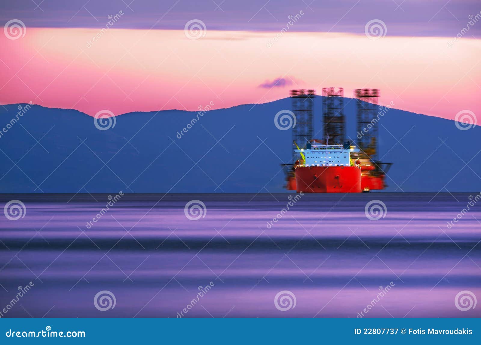 Cargo Ship in Sunset Colors Stock Image - Image of cable, heavy: 22807737