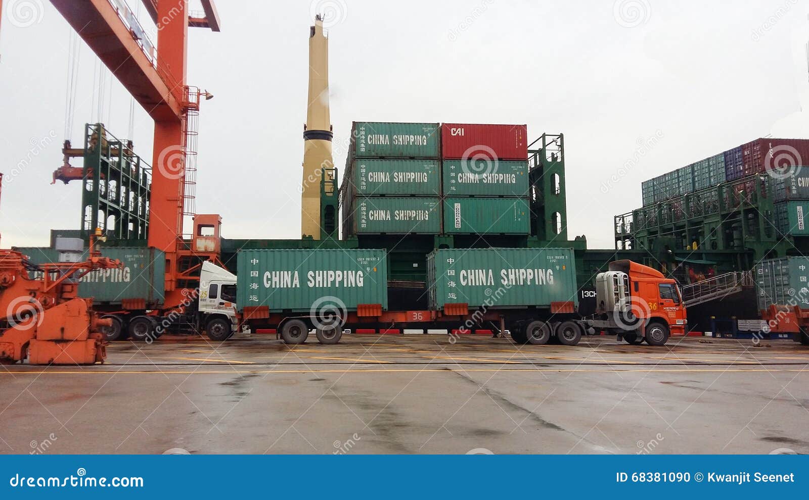 Cargo shipping in Thailand editorial image. Image of crane - 68381090