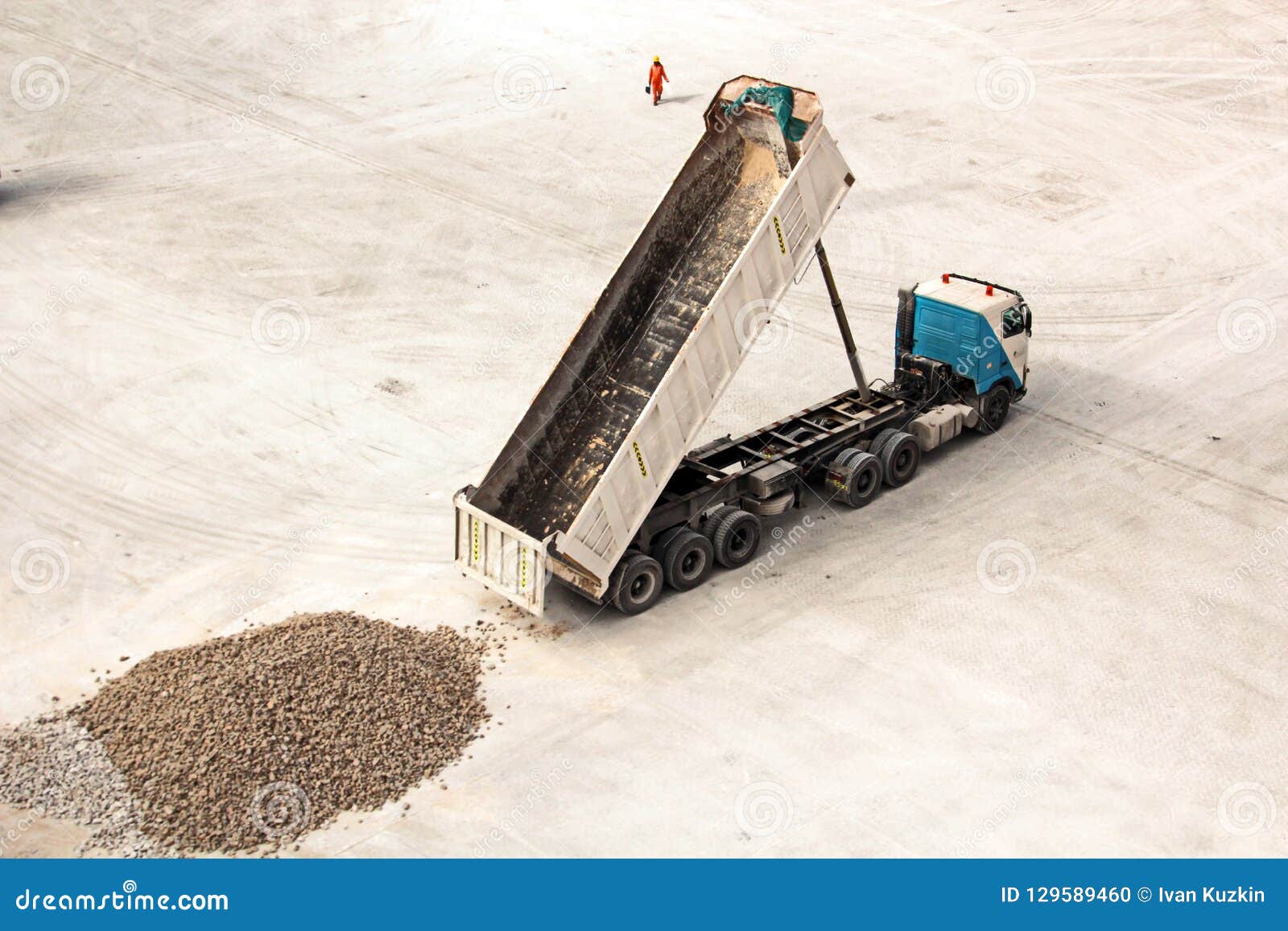 Cargo Terminal for Loading of Gypsum Cargo by Ship Cranes To Bulk ... Cargo Terminal for Loading of Gypsum Cargo by Ship Cranes To Bulk ...