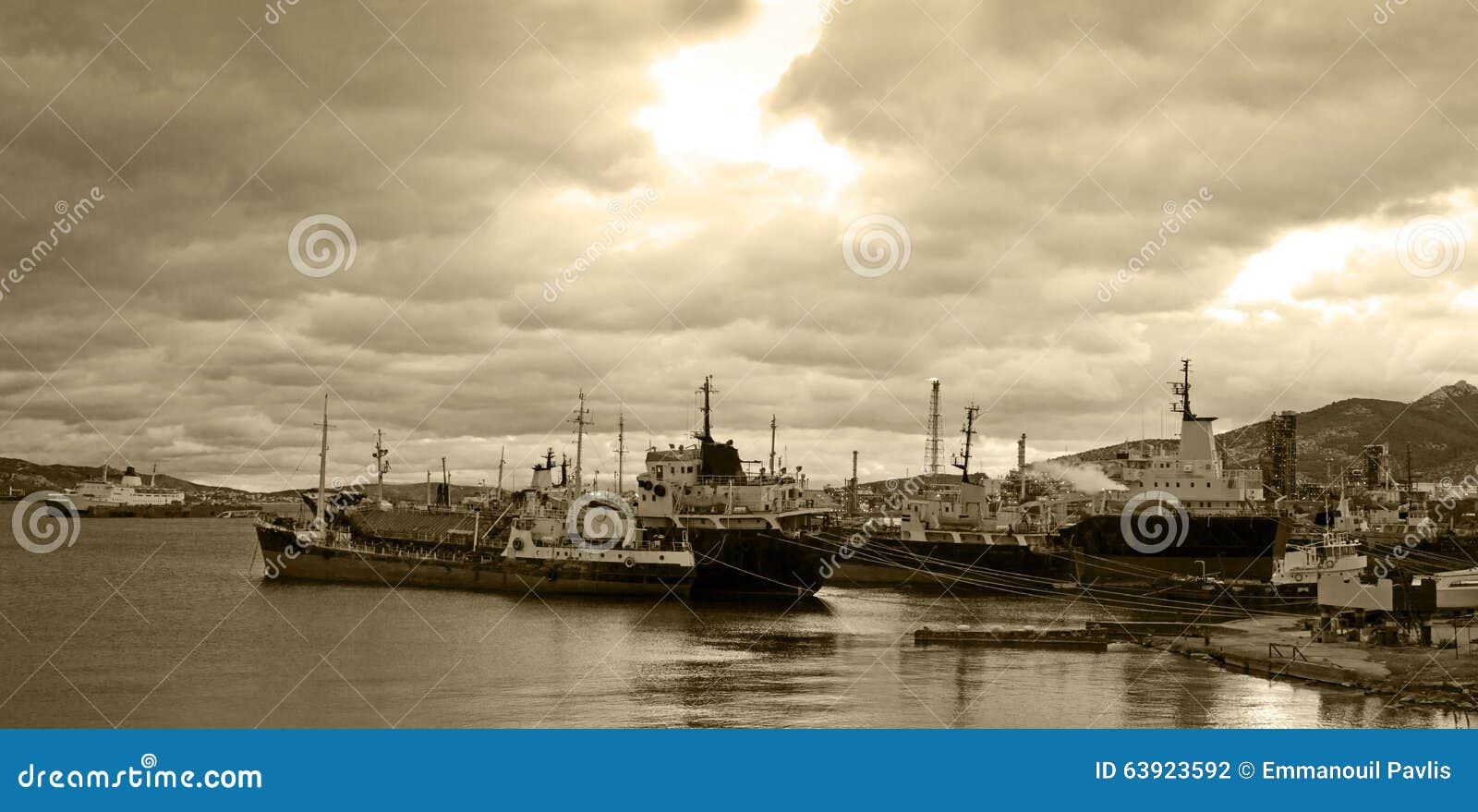 Cargo vessels for scrap stock photo. Image of docked - 63923592