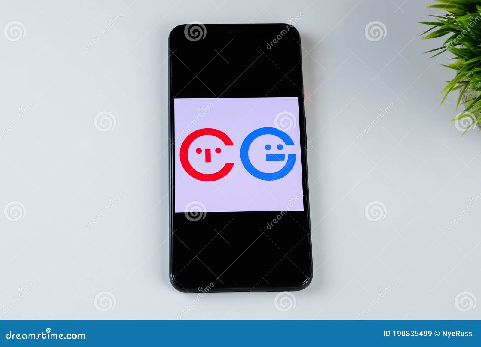CarGurus App Logo on a Smartphone Screen. Editorial Stock Image - Image ...
