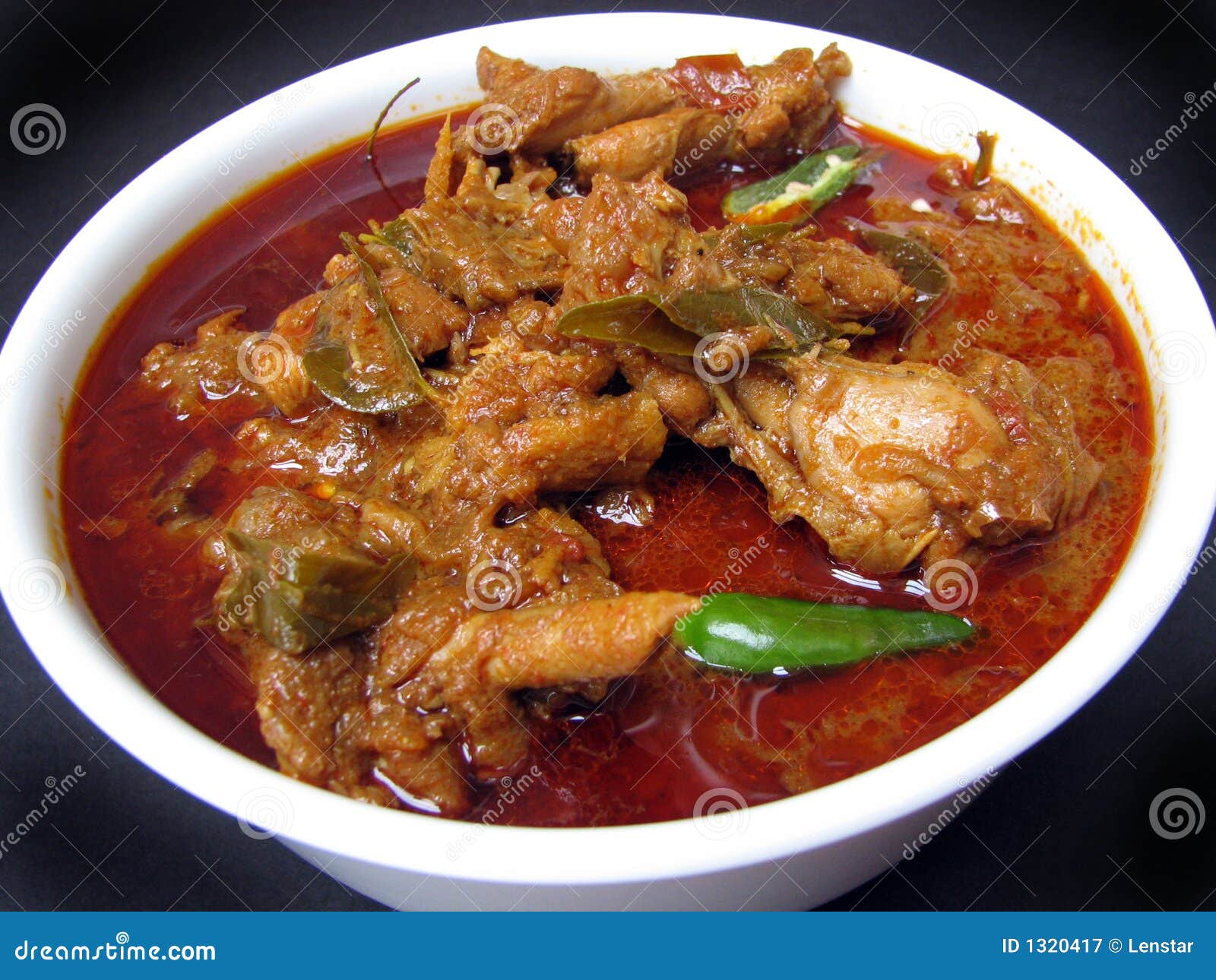 Cari de poulet image stock. Image du cuisine, indien, malaisien - 1320417