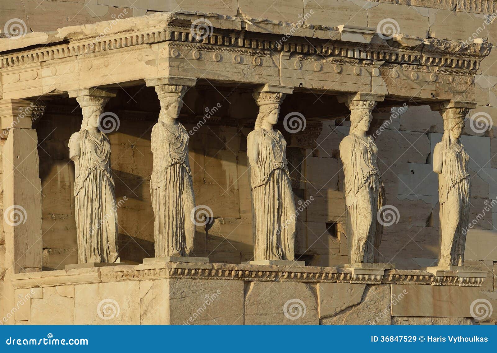 Cariatidi Erechteion, Partenone Sull'acropoli a Atene Immagine Stock ...