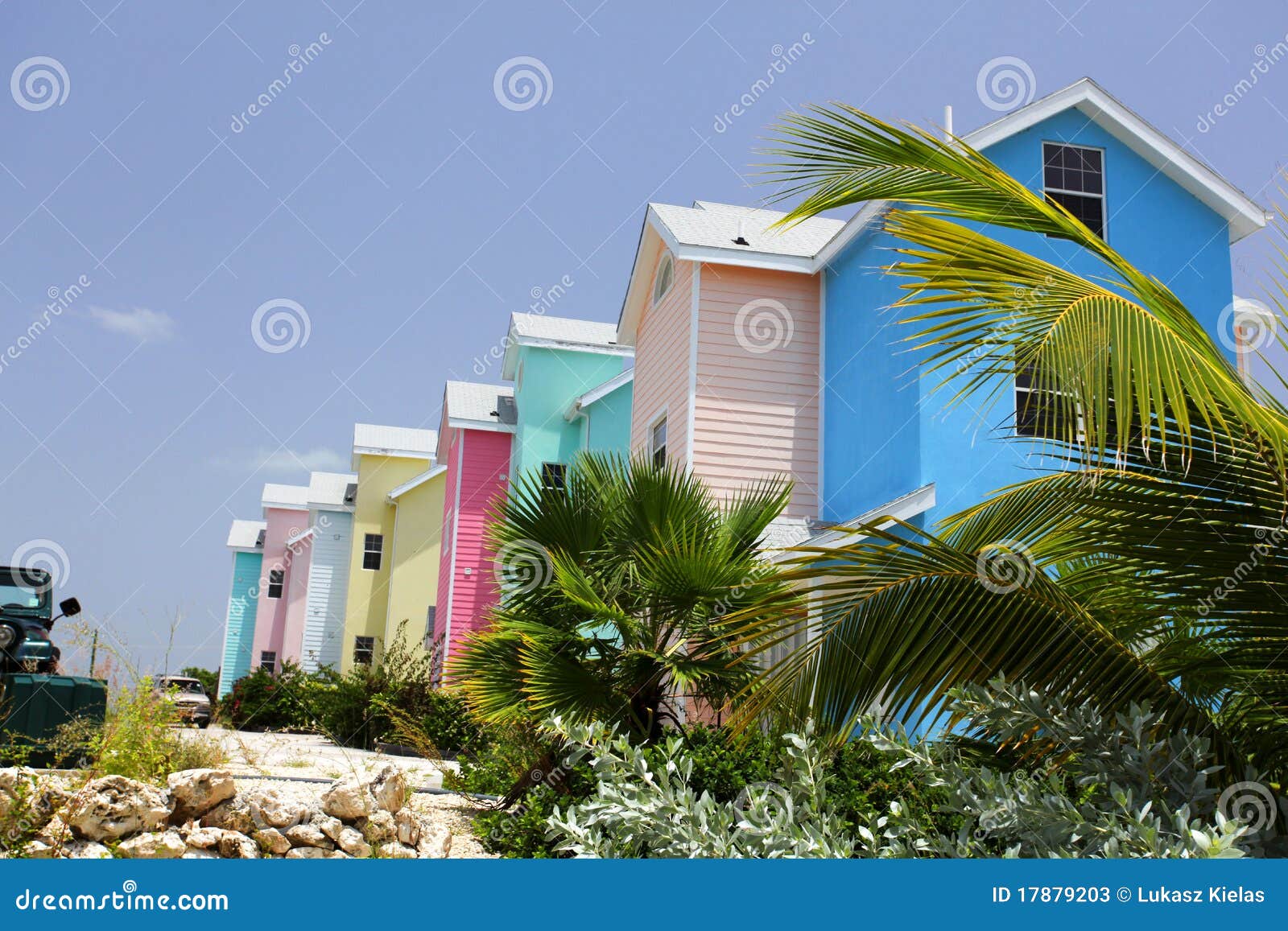 Caribbean colorfull houses stock image. Image of climbing - 17879203