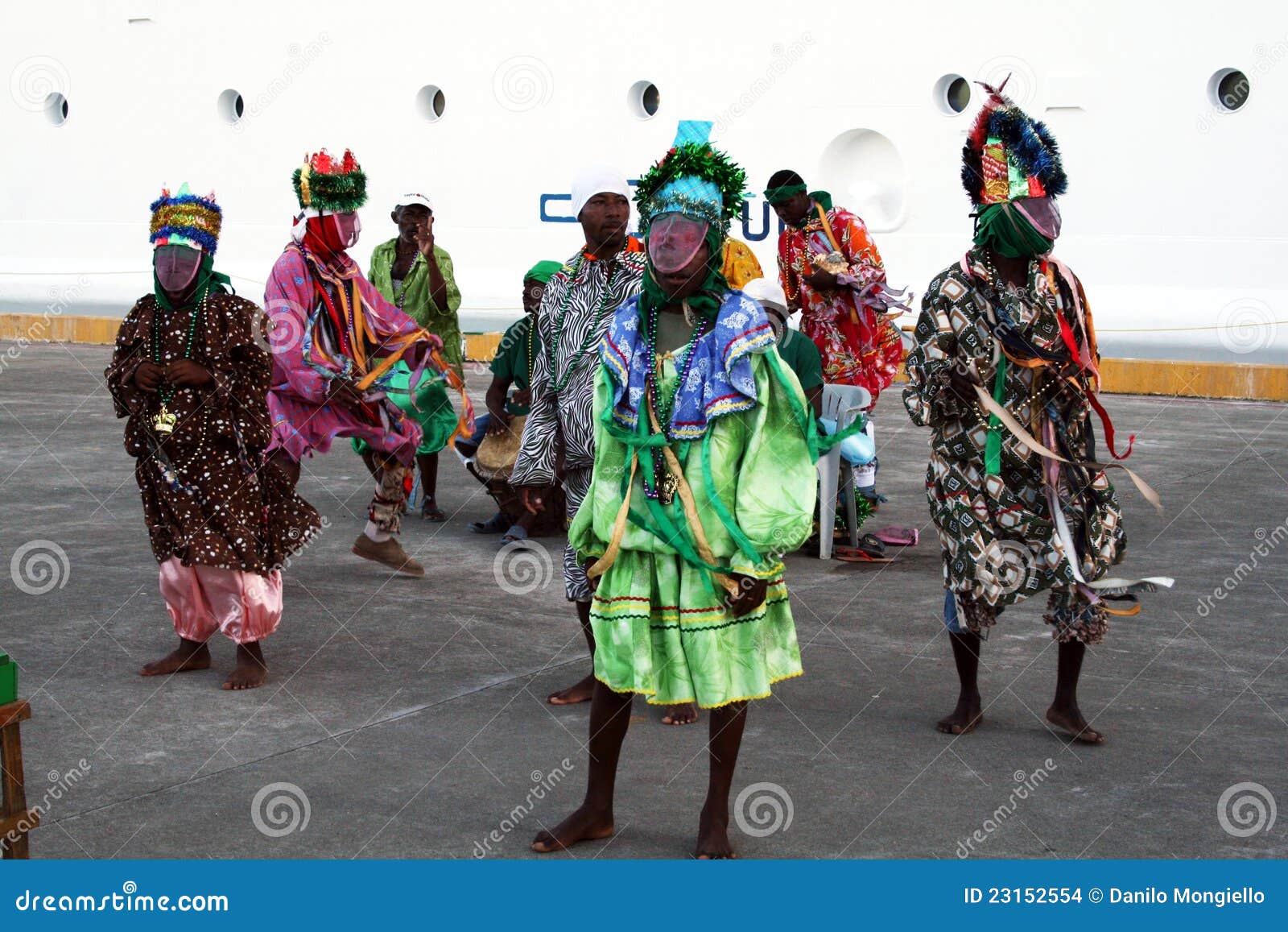 Caribbean dancers editorial stock image. Image of tourism - 23152554