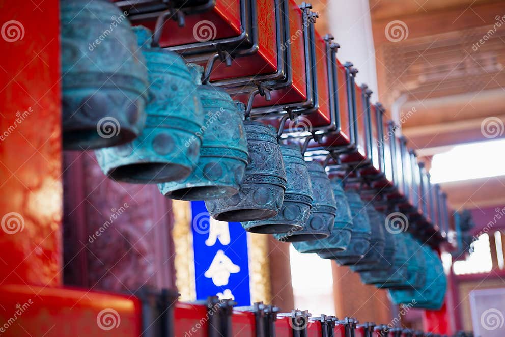 Carillon antico cinese immagine stock. Immagine di tradizionale - 31157159