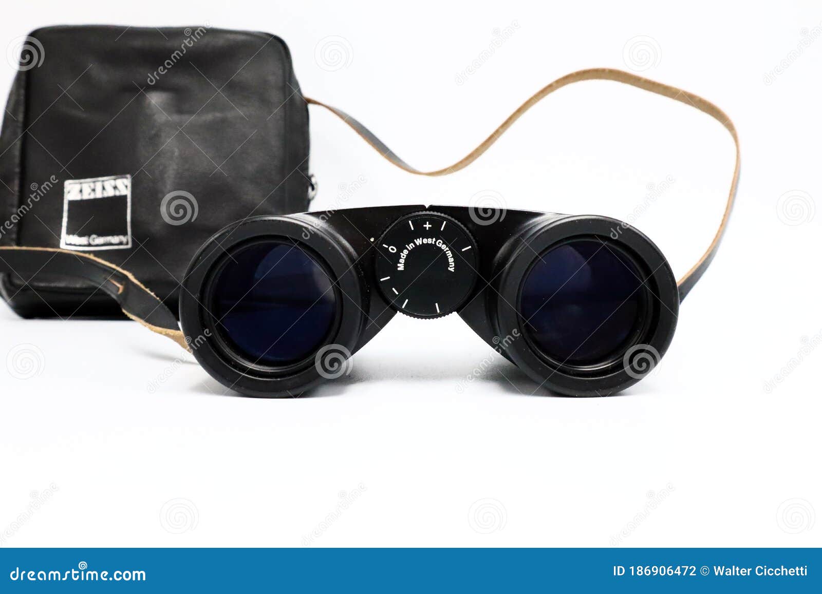 Carl ZEISS Dialyt 8x30B Binoculars Made in West Germany Editorial ... Carl ZEISS Dialyt 8x30B Binoculars Made in West Germany Editorial ...