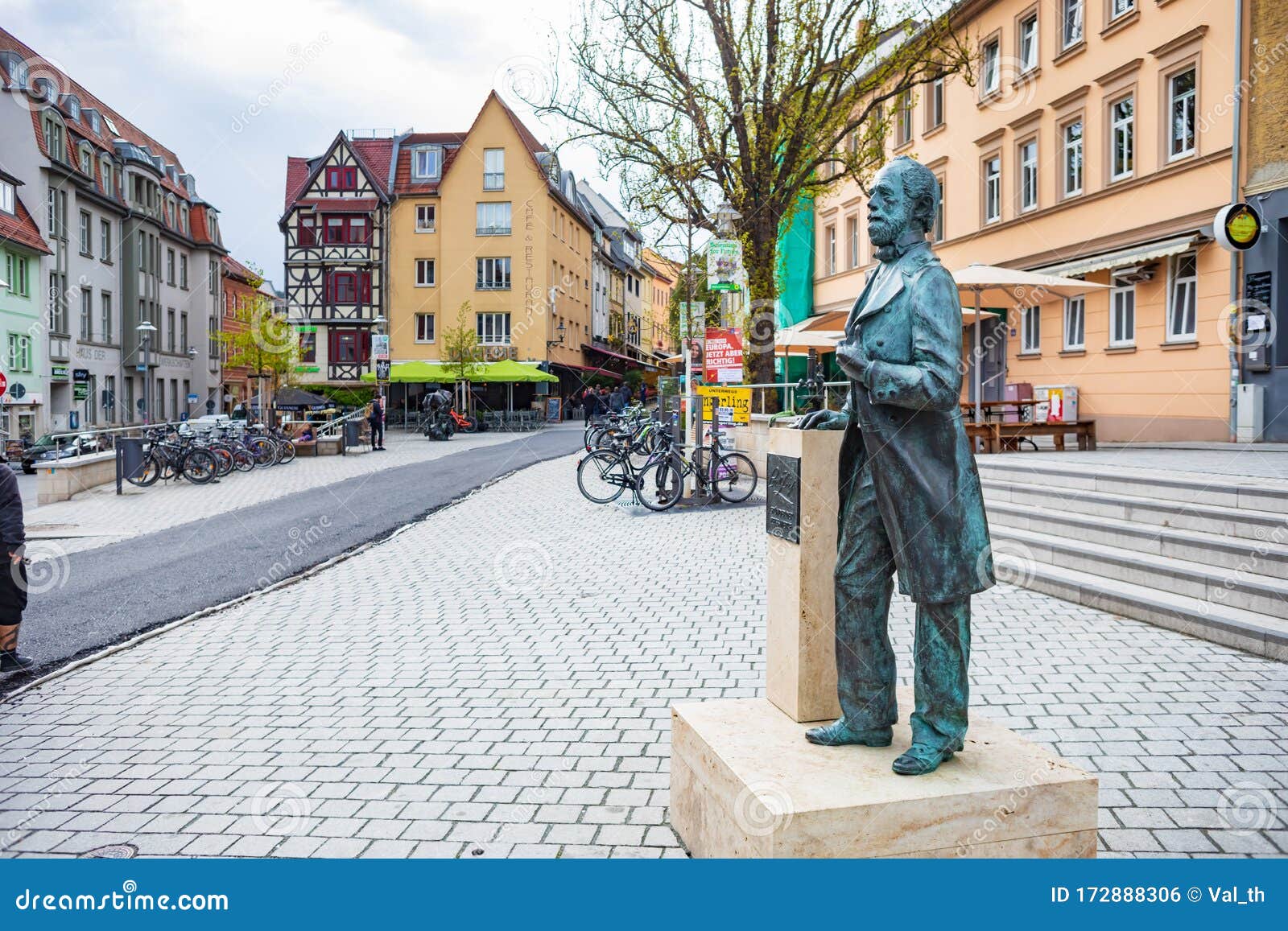Carl Zeiss statue in Jena editorial photo. Image of destinations ...
