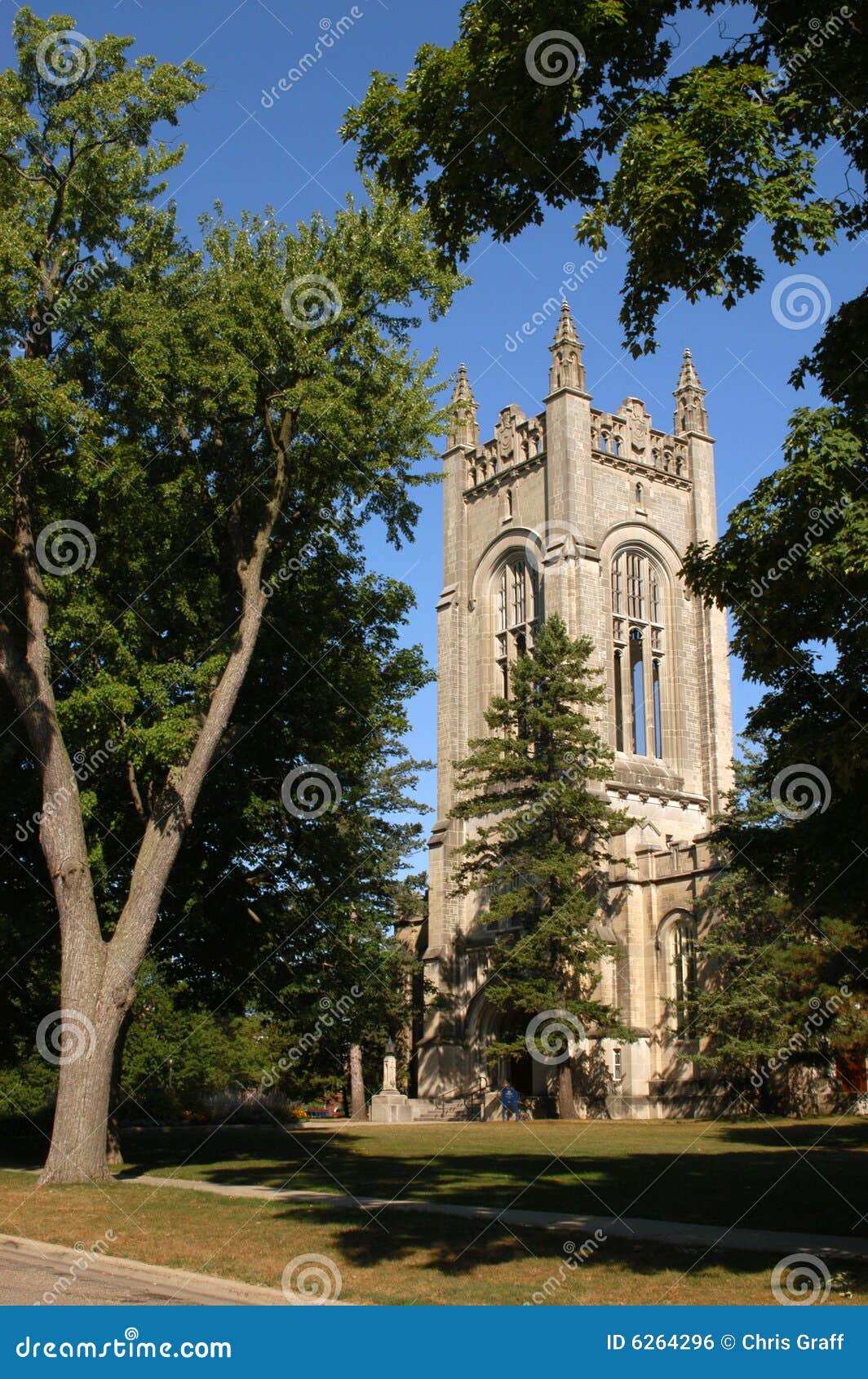 Carleton College chapel stock photo. Image of corner, green - 6264296