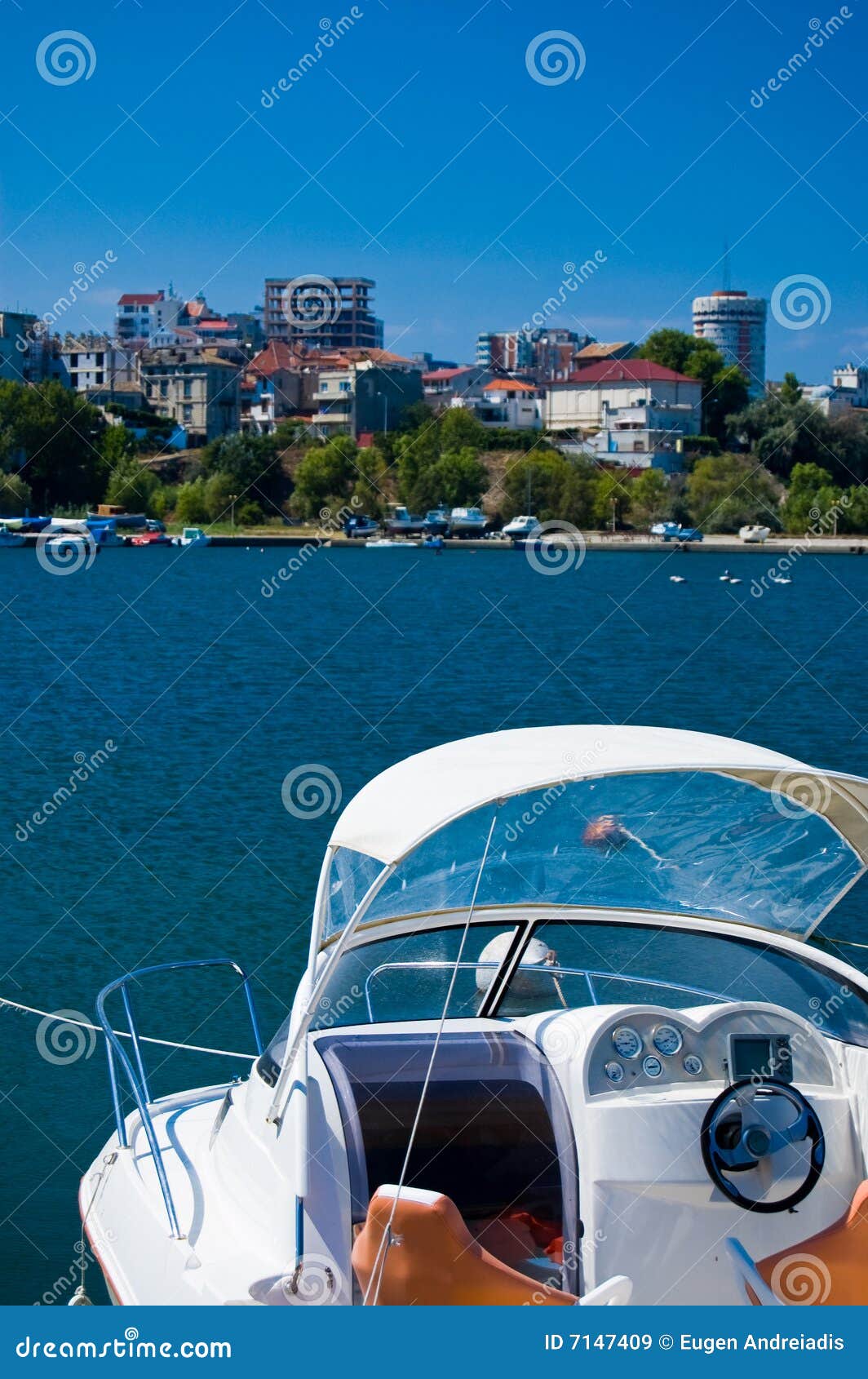 Carlinga Del Barco De La Velocidad Imagen de archivo - Imagen de ...
