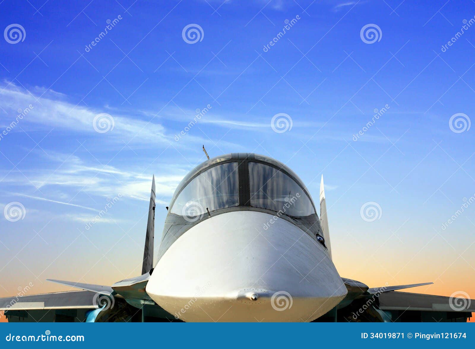 Carlinga del jet militar imagen de archivo. Imagen de carlinga - 34019871