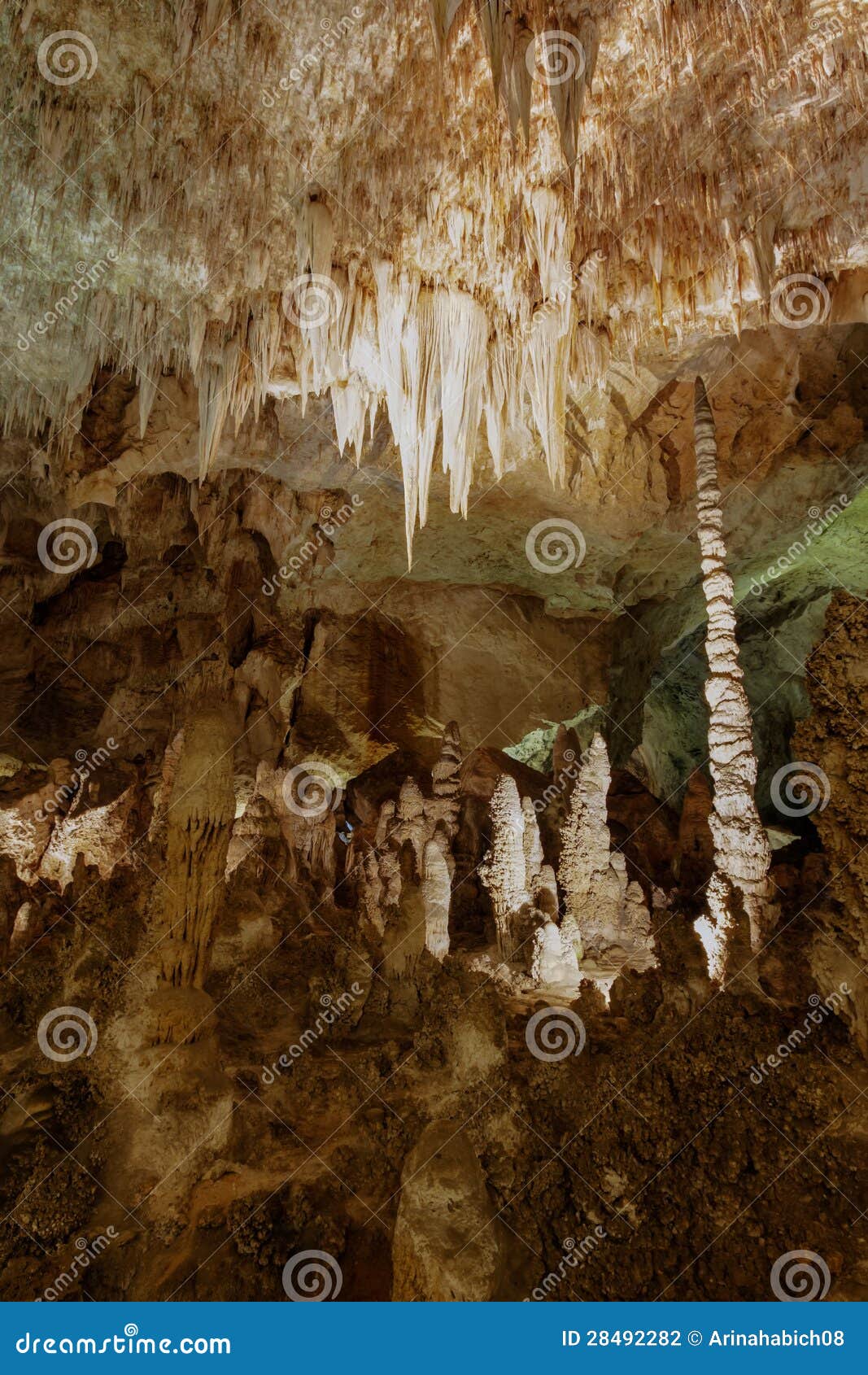 Carlsbad Caverns stock photo. Image of guadalupe, caves - 28492282