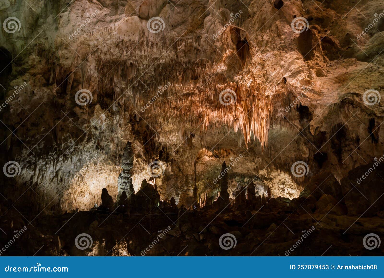Carlsbad Caverns stock image. Image of stalactite, scenic - 257879453
