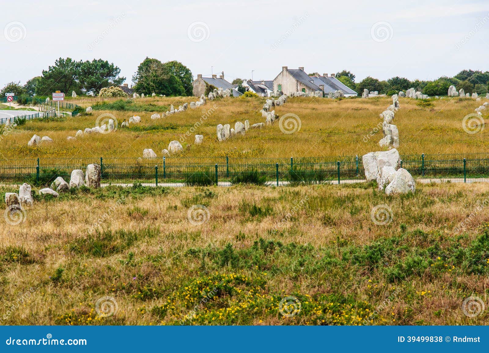Carnac photo stock. Image du support, destination, mégalithe - 39499838
