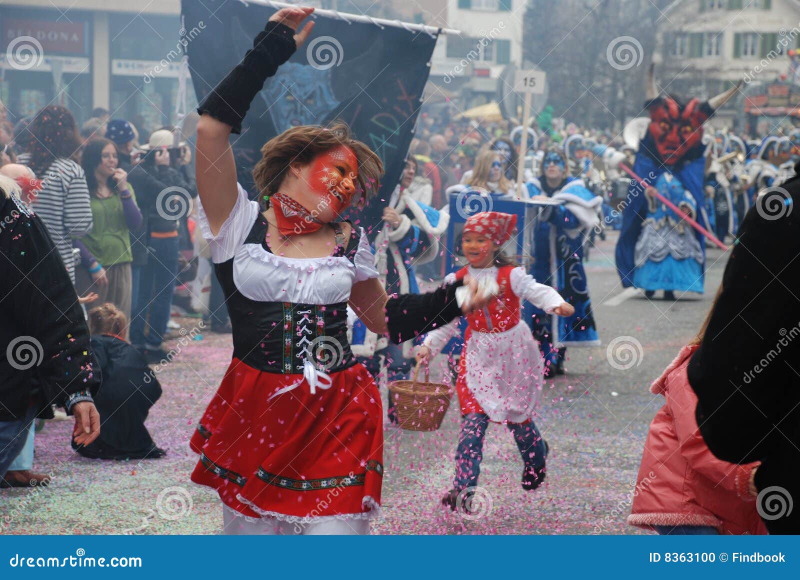 Carnaval de Zurich imagen editorial. Imagen de martes - 8363100