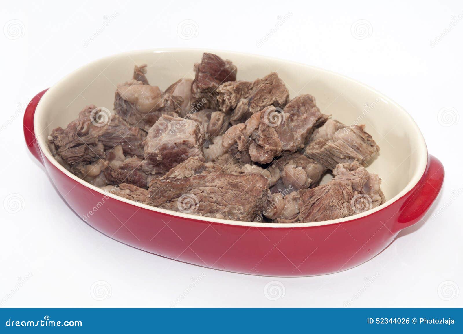 Carne De Vaca Cocinada Servida En Un Cuenco Rojo Foto de archivo ...