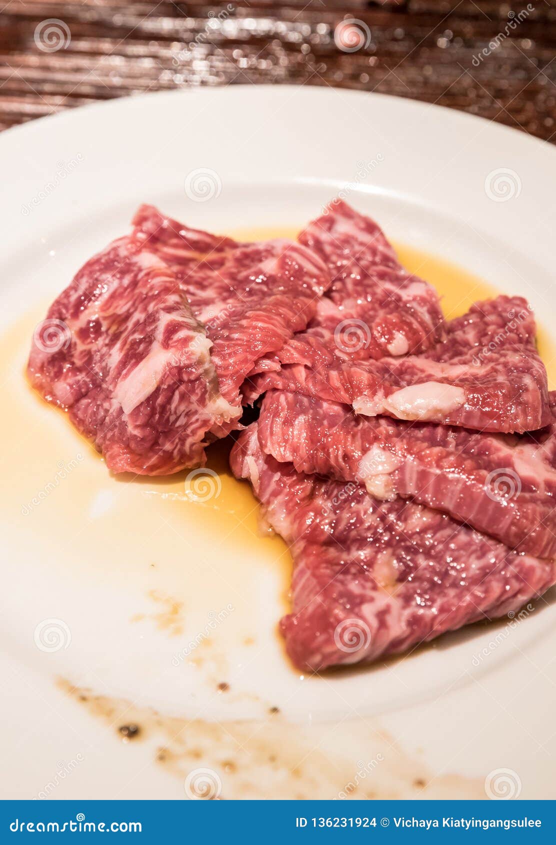 Carne de vaca de Wagyu foto de archivo. Imagen de pedazo - 136231924