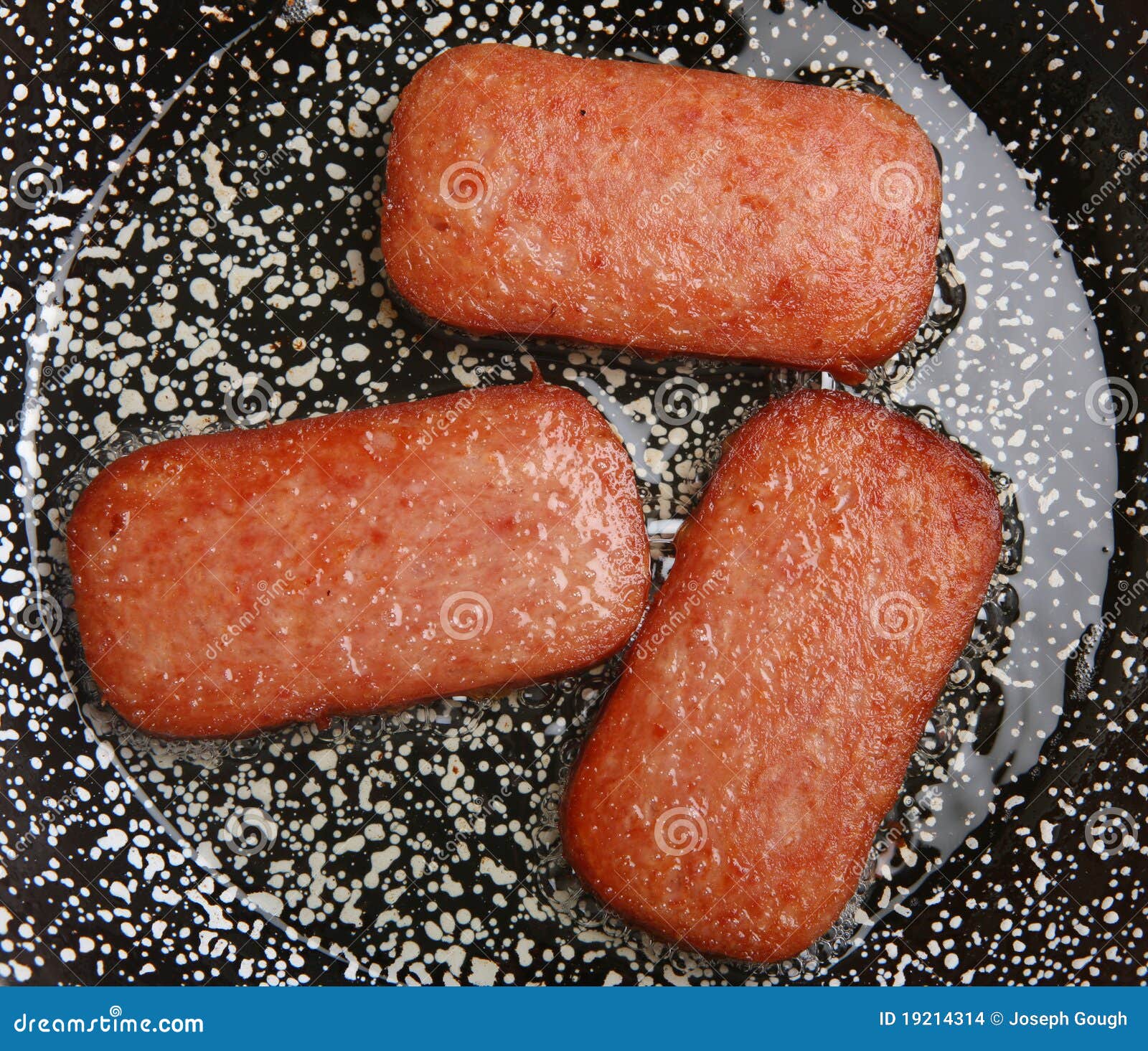 Carne fritta dello Spam fotografia stock. Immagine di spammata - 19214314