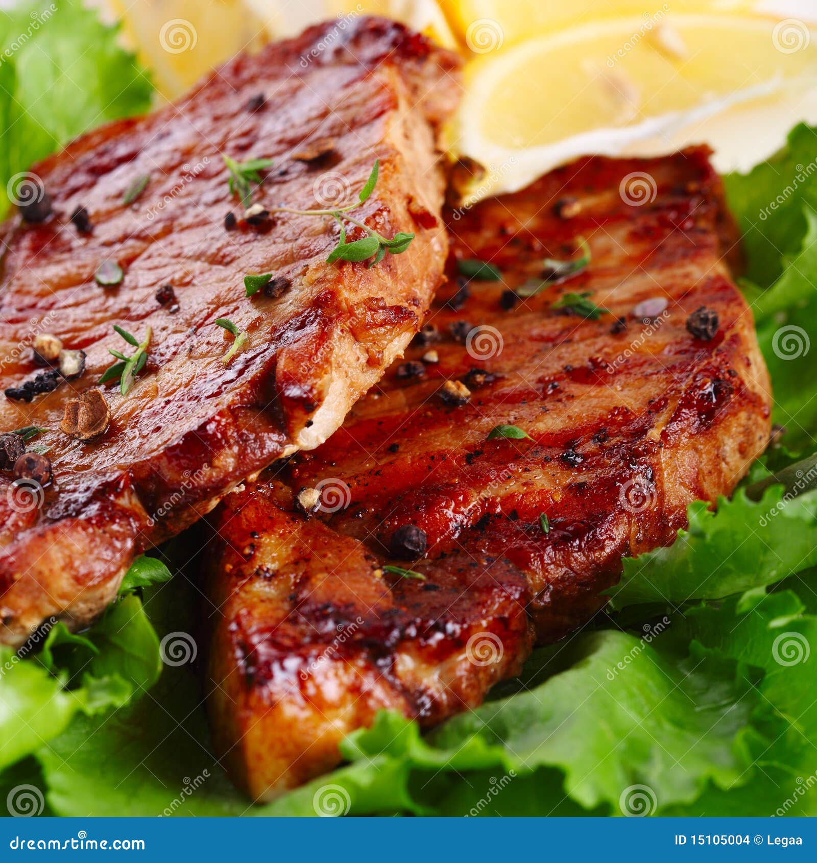 Carne grelhada do bife foto de stock. Imagem de povos - 15105004