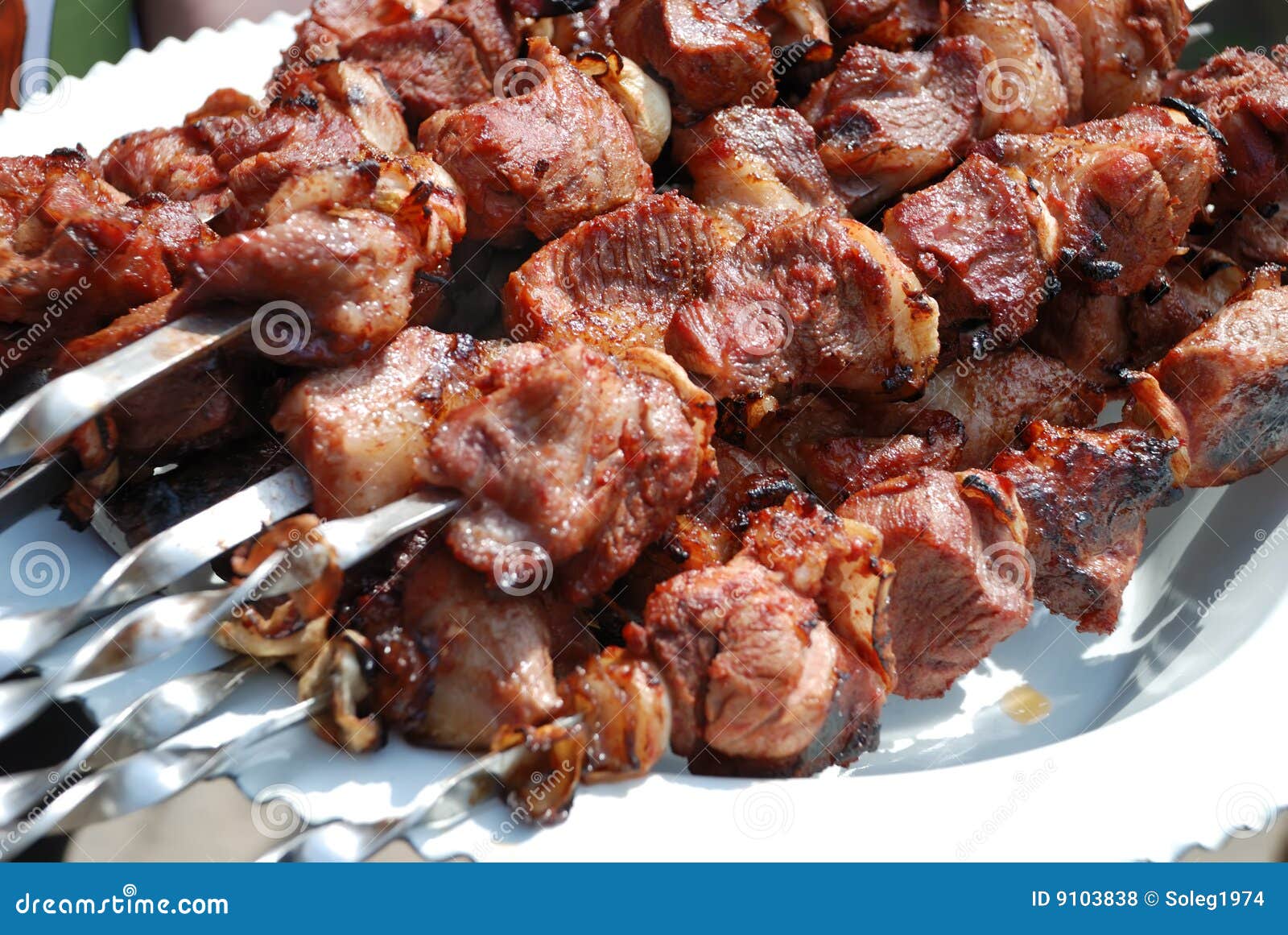 Carne Preparada En Una Placa Foto de archivo - Imagen de primer, cocina ...