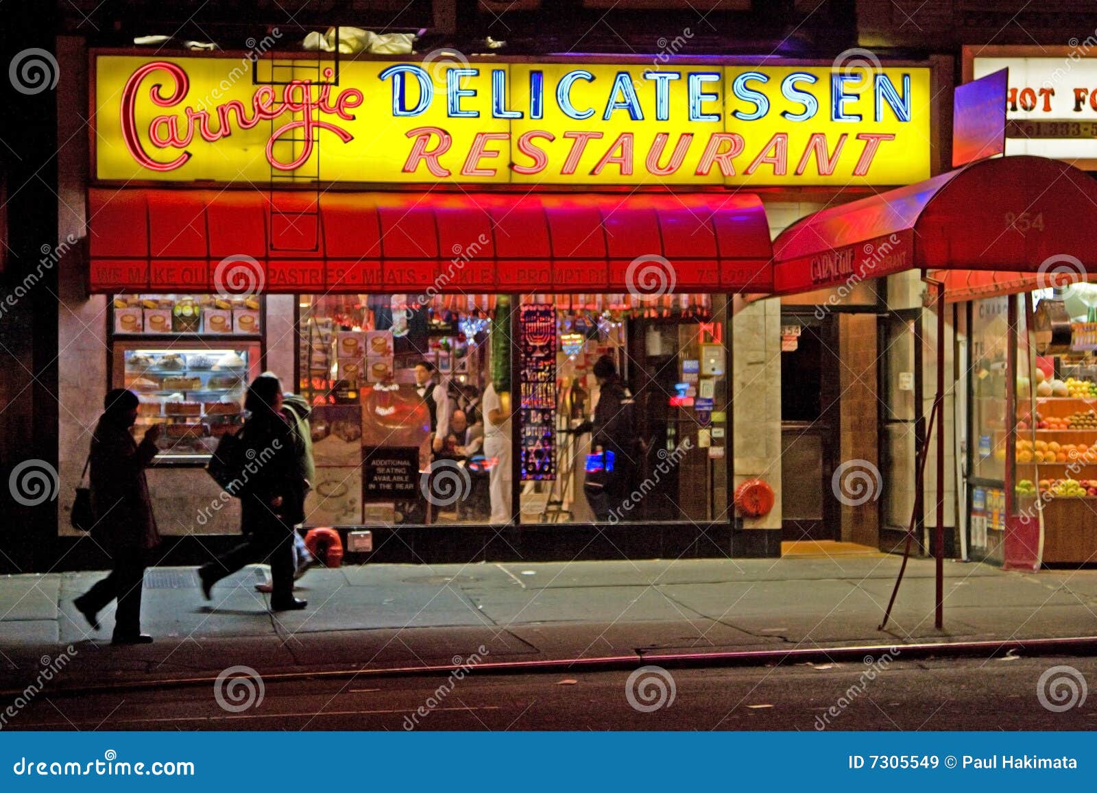 Carnegie Deli editorial stock image. Image of yellow, landmark - 7305549
