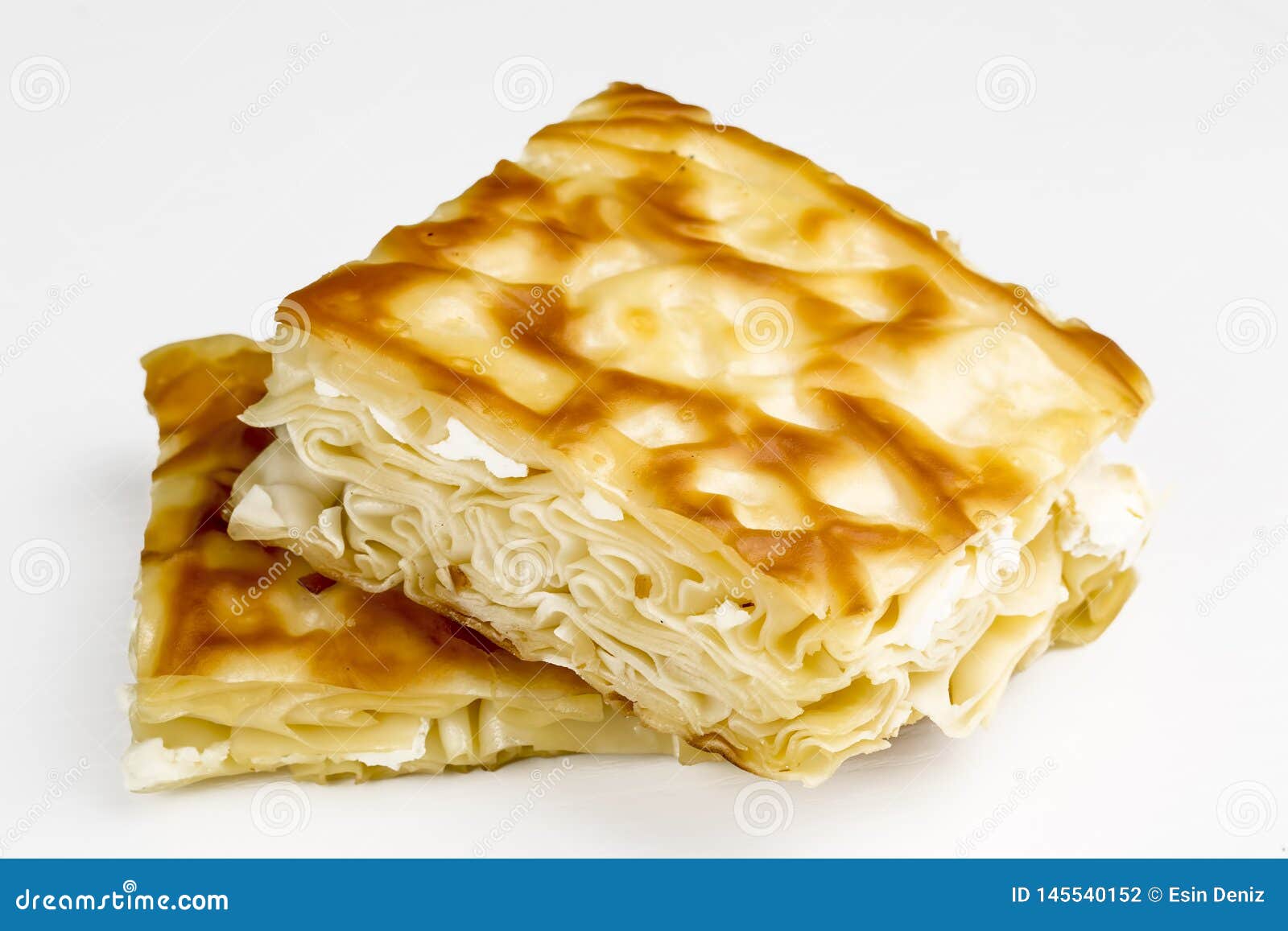 Carnes E Queijos De Pasta Recheada, De Queijo, Borek, Serviam-nos ...
